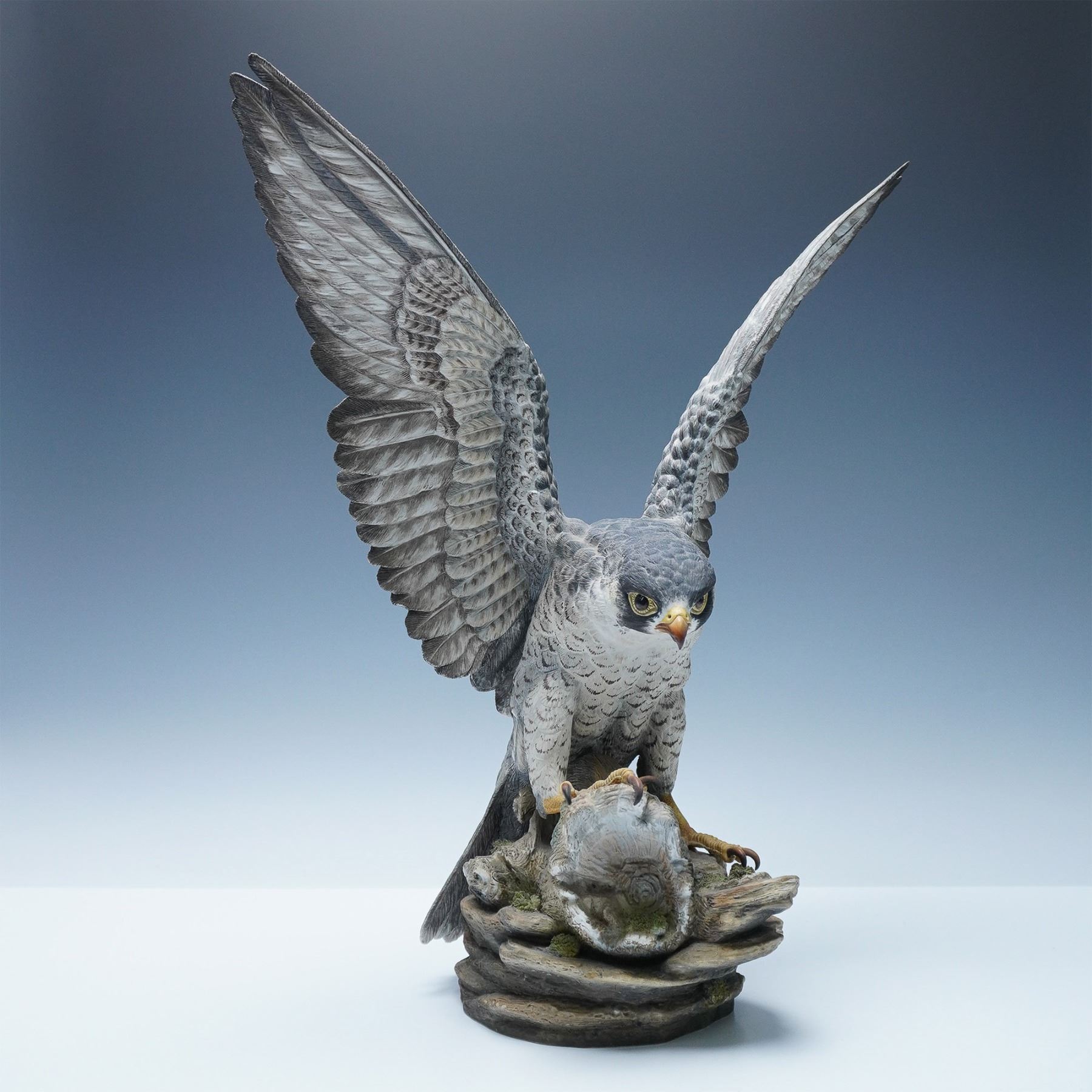 Boehm Limited Edition Peregrine Falcon Porcelain Sculpture