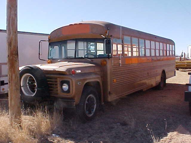 1969 FORD 700 SCHOOL BUS TO RV CONVERSION