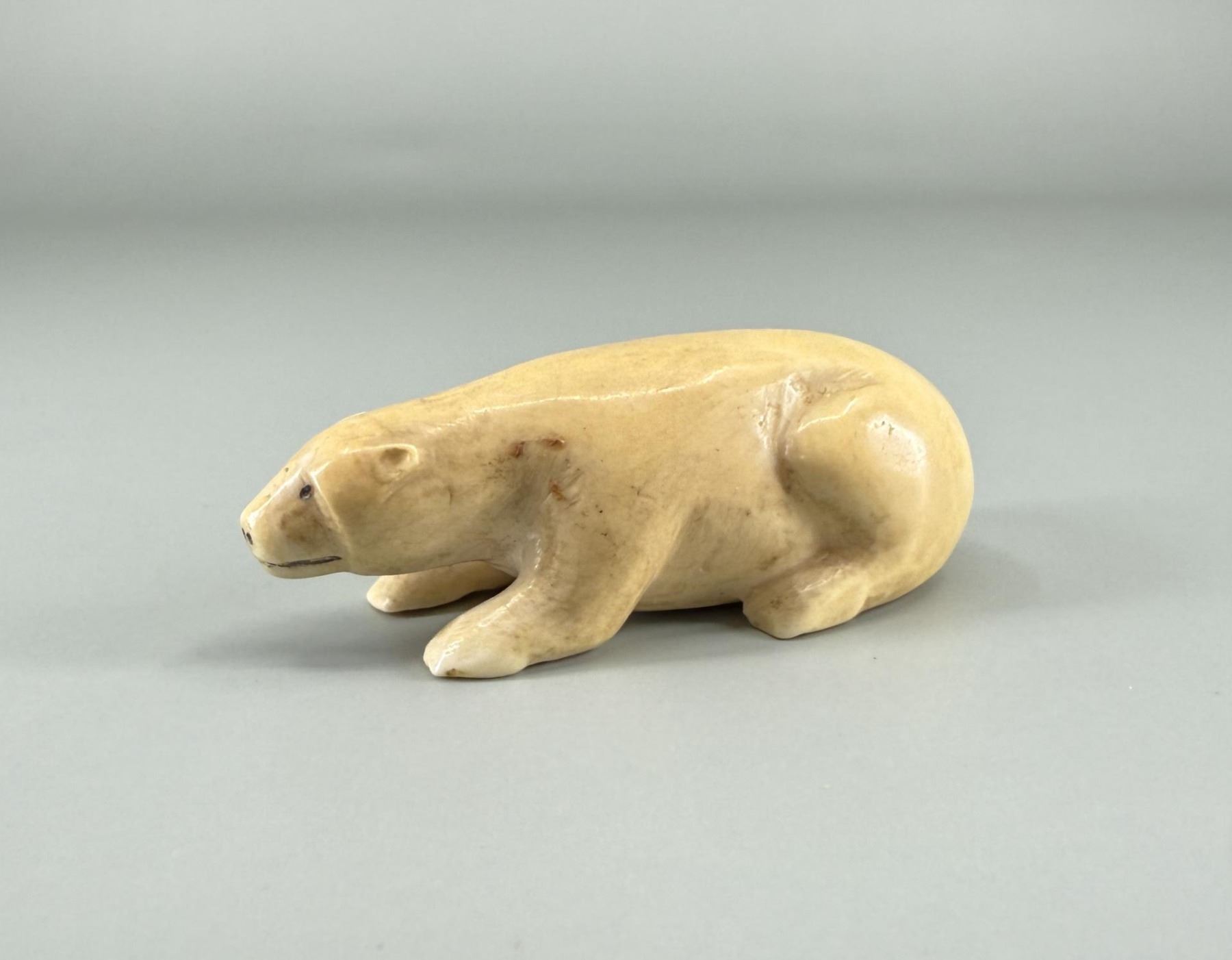 Alaskan Inuit Eskimo Carved Polar Bear