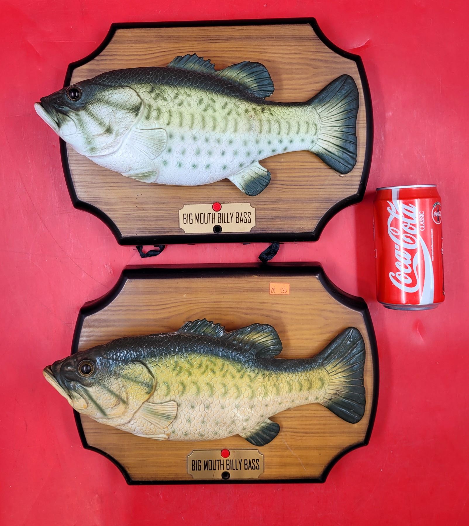 Big Mouth Billy Bass Wooden Fish Wall Plaques