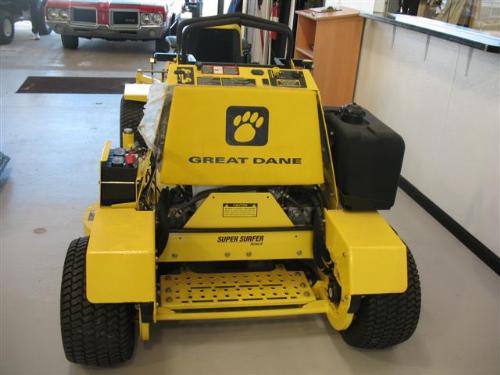 2006 GREAT DANE SUPER SURFER 52" COMMERCIAL LAWNMOWER