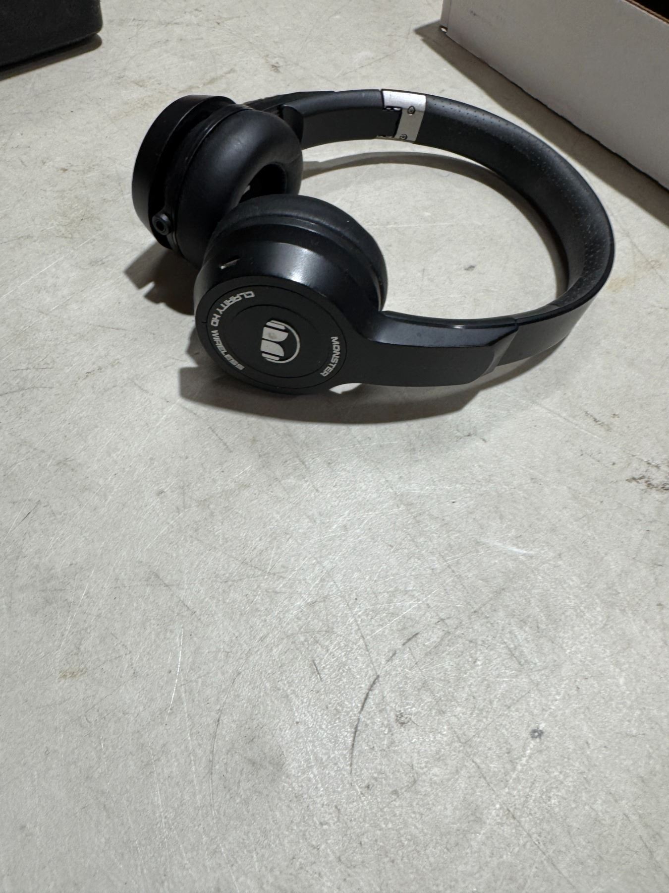 Monster, wireless headphones