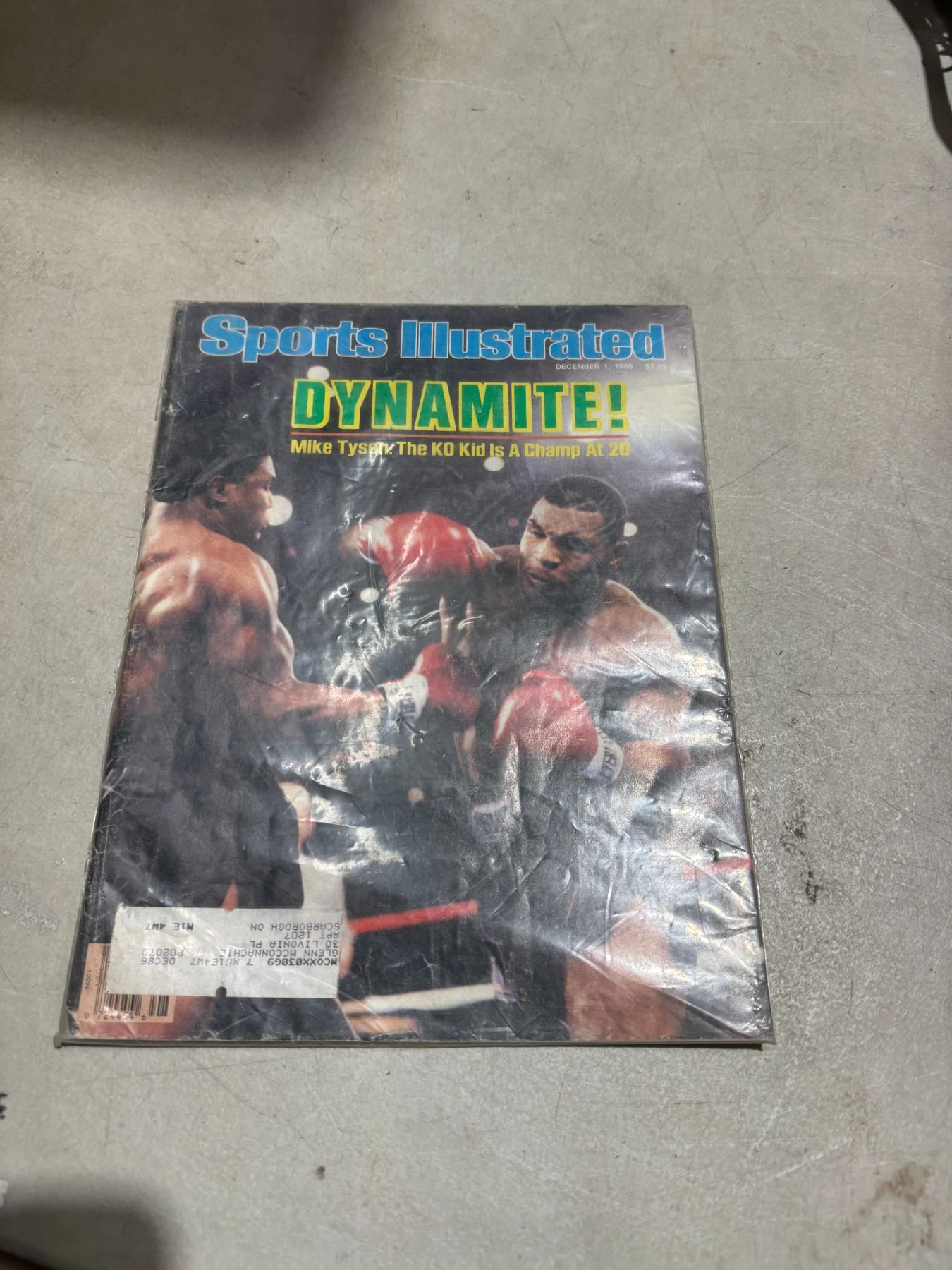 Sports illustrated dynamite Mike Tyson the KO kid is a champ at 20 magazine