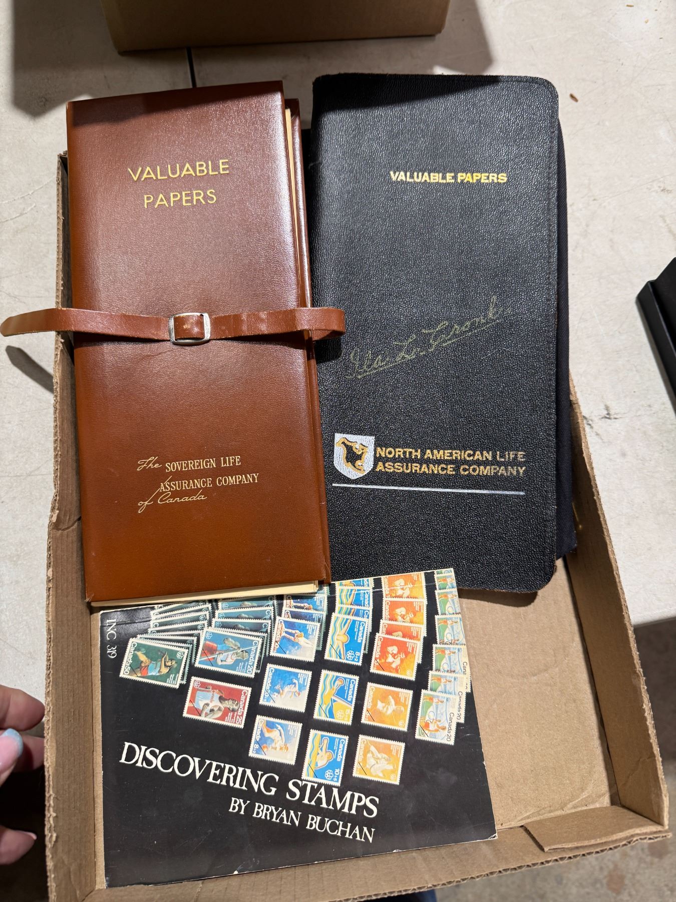 Stamps book and other valuable paper hokders
