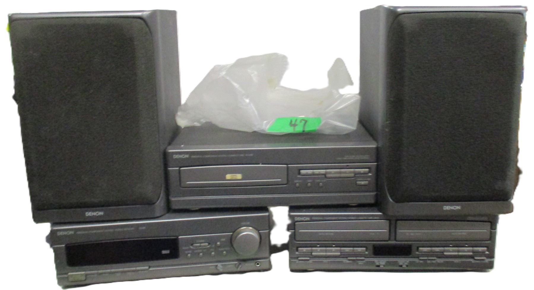 SEIZURE: DENON MODEL D60 CHAINE STEREO