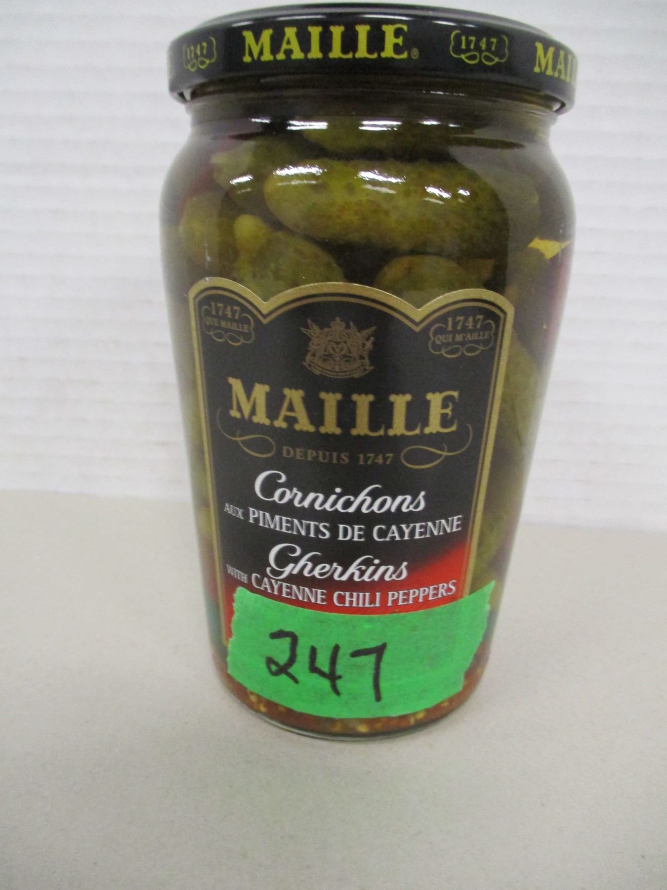 FREIGHT DAMAGE (AS IS): MAILLE GERKINS WITH CAYENNE PEPPERS (400 ML) - JAR