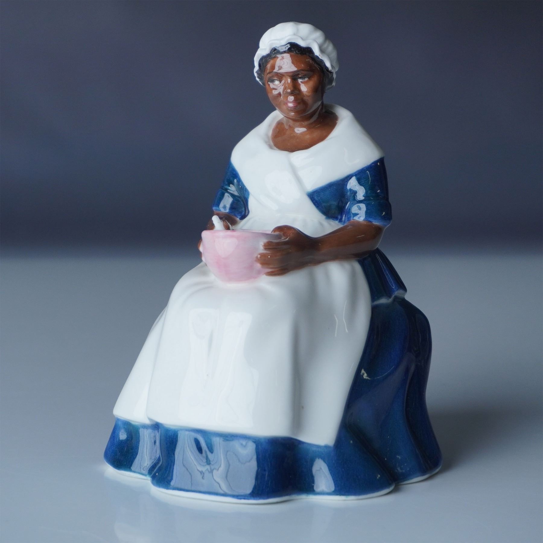 Royal Doulton Royal Governor Cook HN2233 Porcelain Figurine