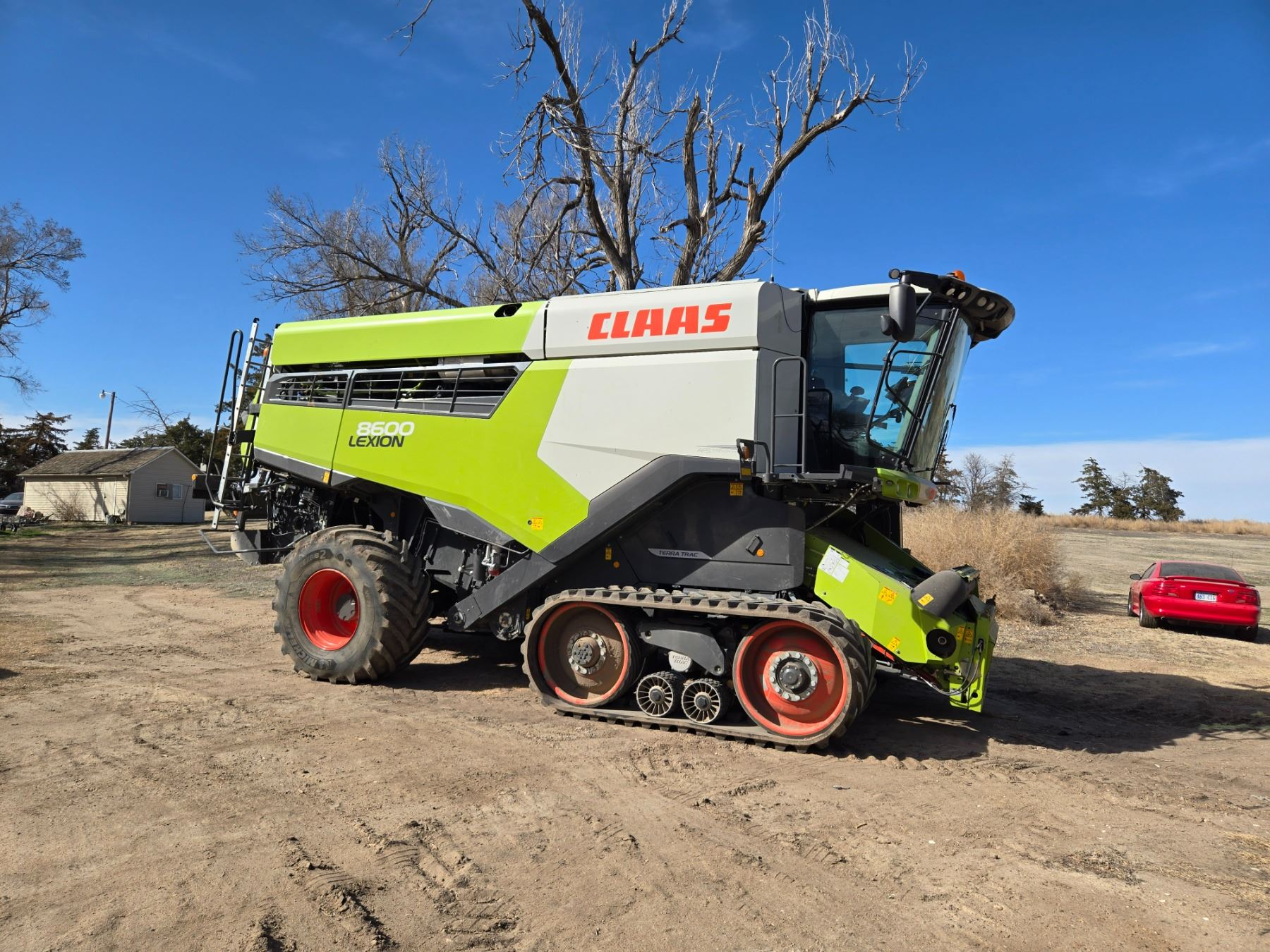2019 Claas 8600 Lexion Combine