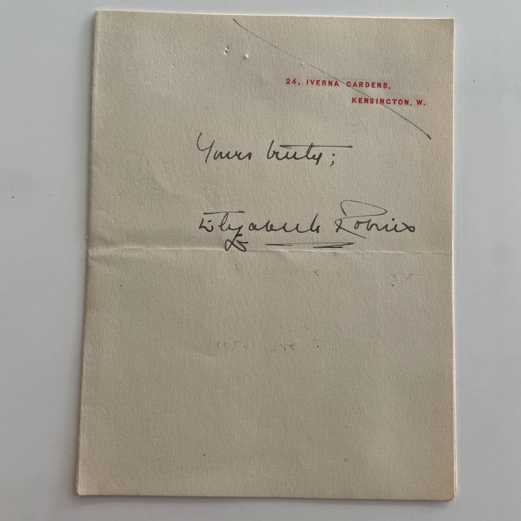 Elizabeth Robins signature cut