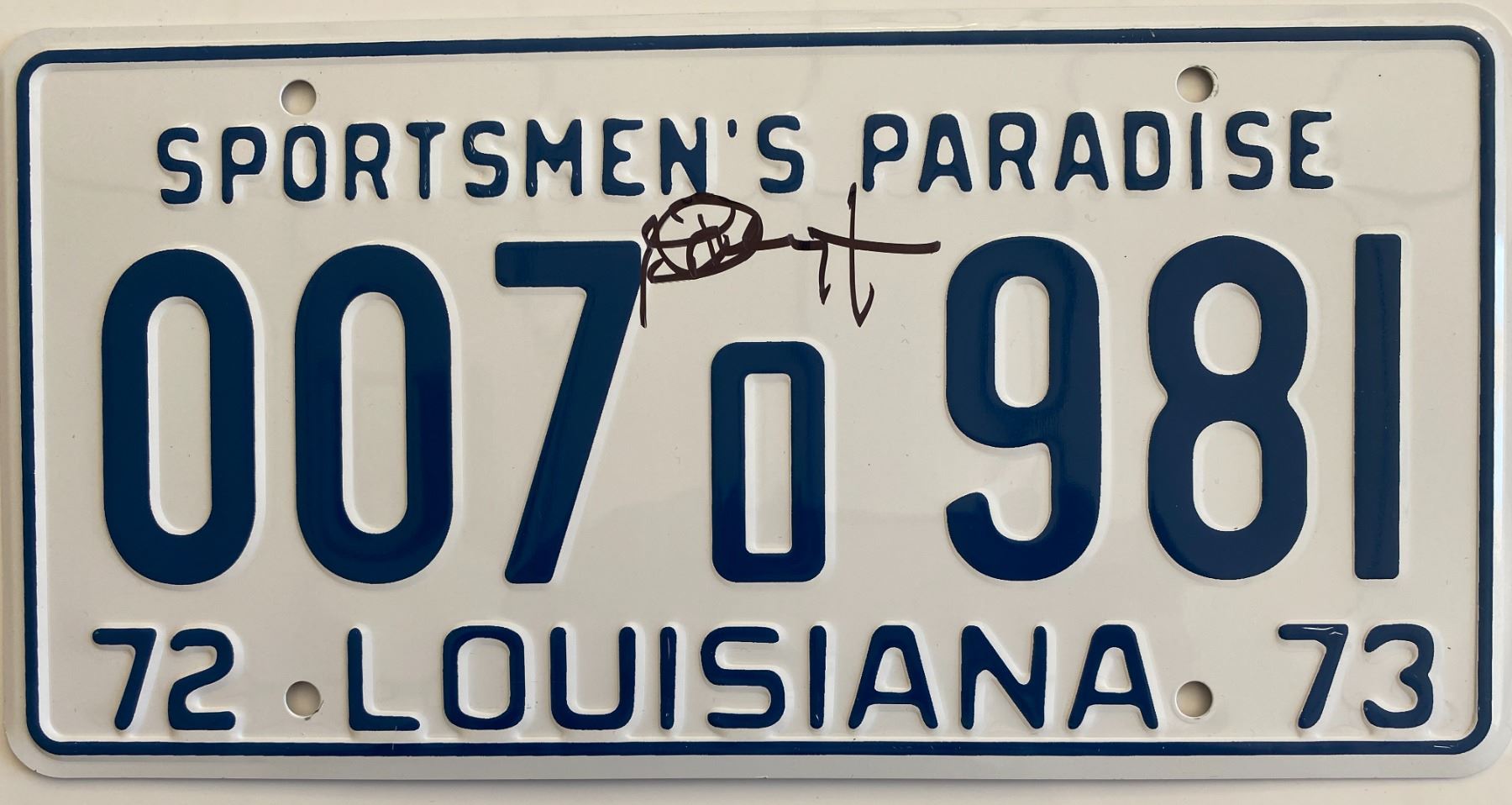 Jaws Richard Dreyfuss signed license plate