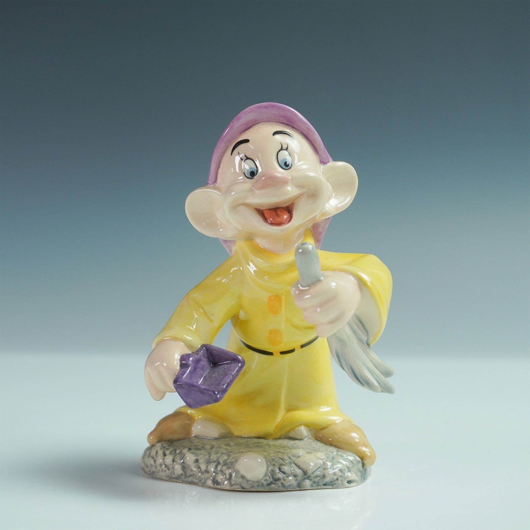 Royal Doulton Disney Figurine, Irresistibly Loveable SW24