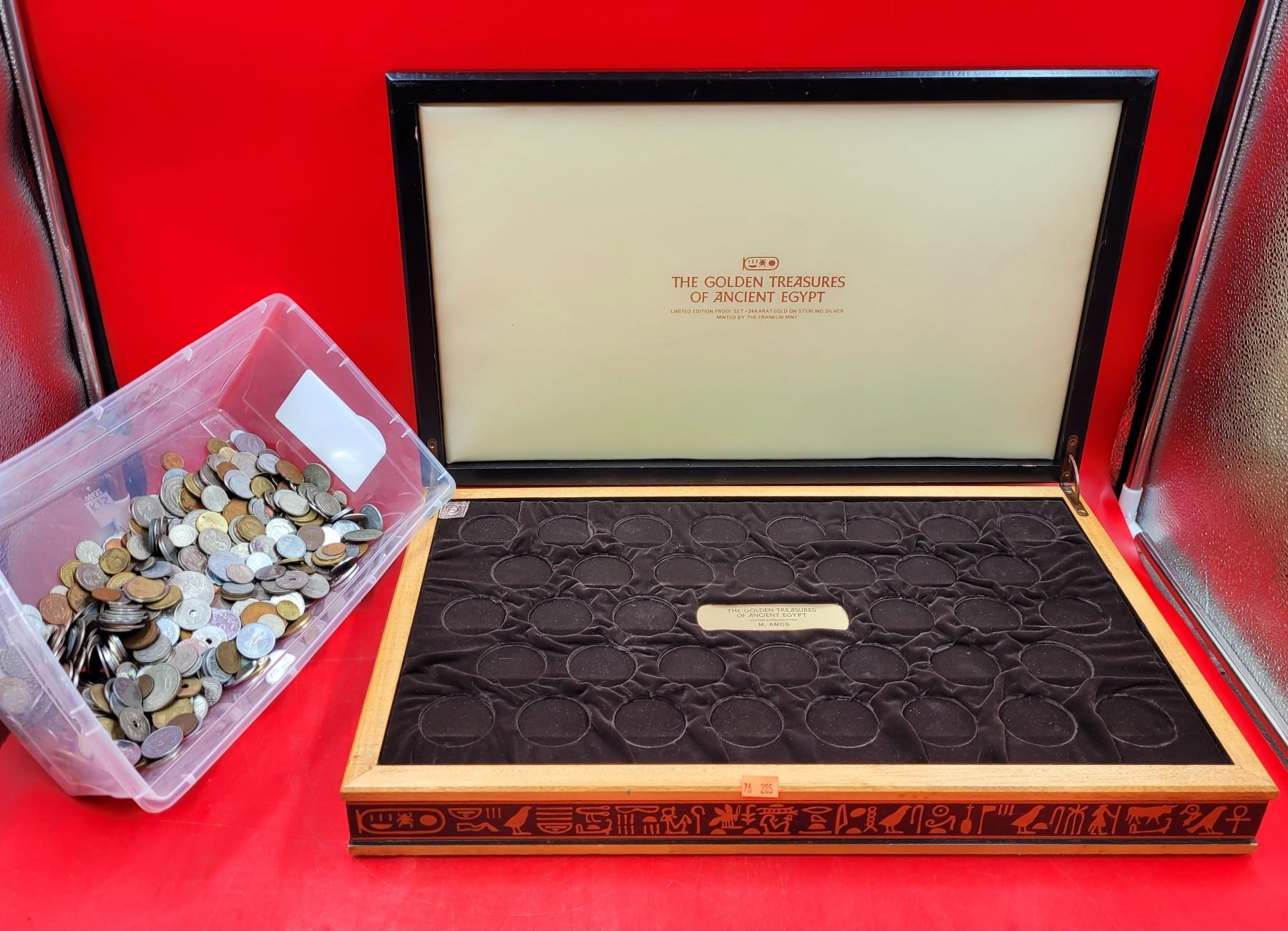 The Golden Treasures Of Ancient Egypt Coin Display Case & Coin Lot