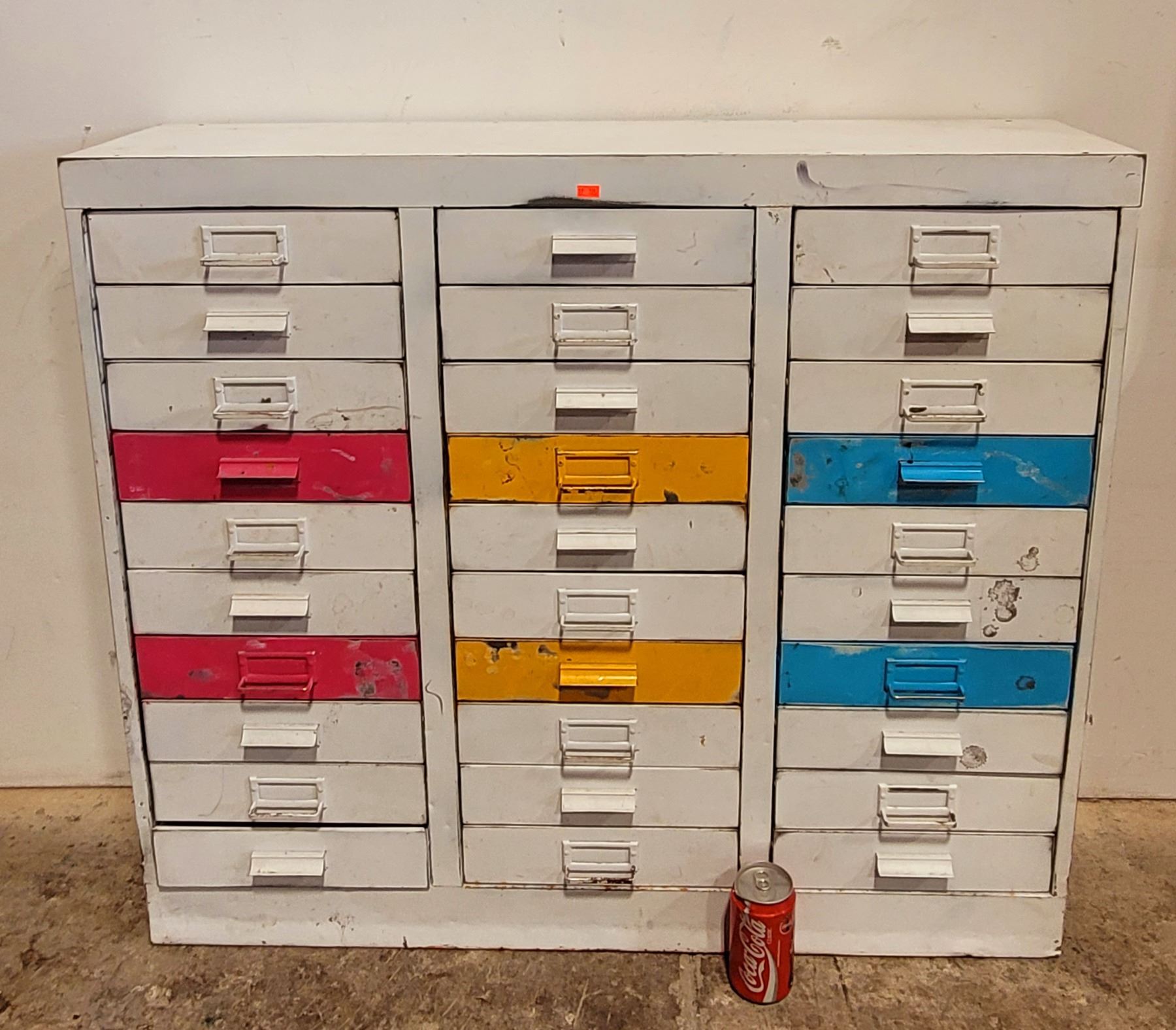 VTG Metal 30-Drawer Organizing Cabinet