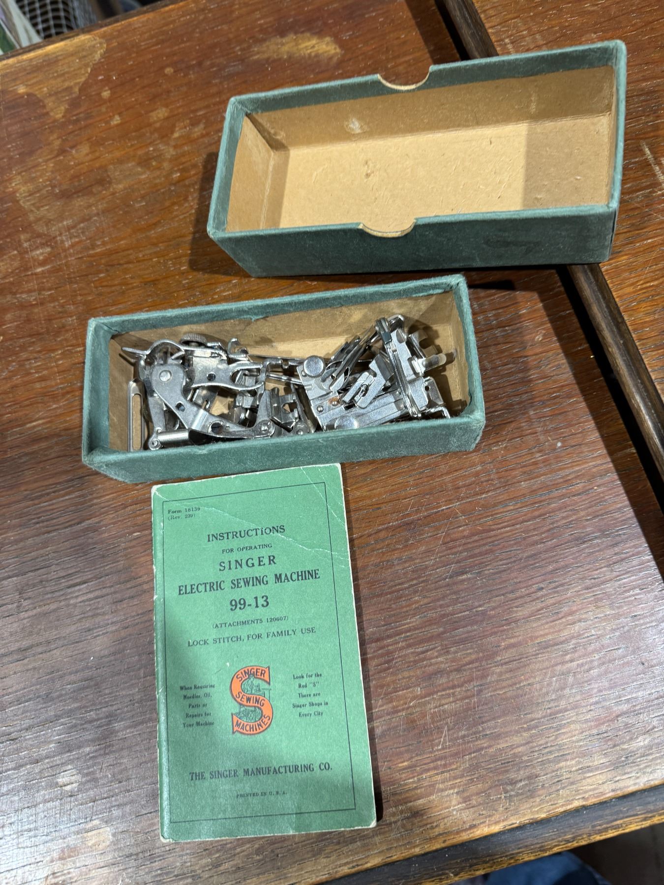 Singer, sewing machine accessories