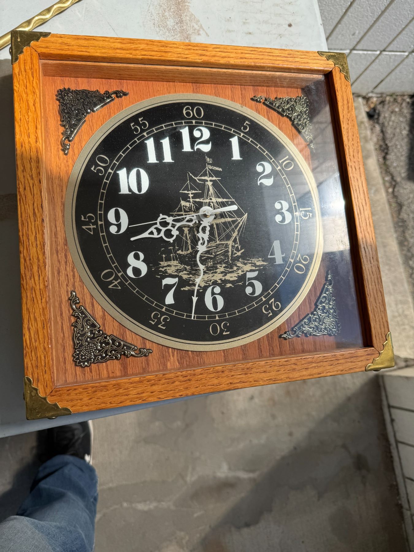 Ship motive clock