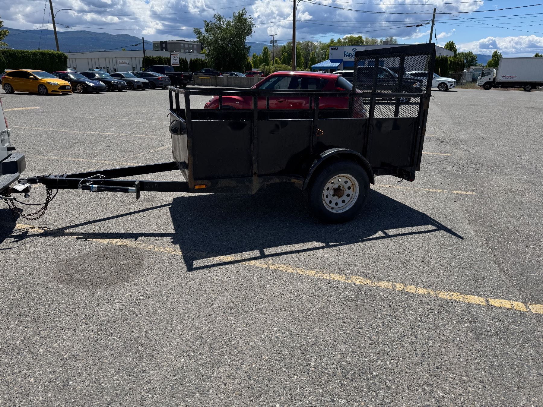 utility trailer just over 8ft x 5 ft see pictures with registration