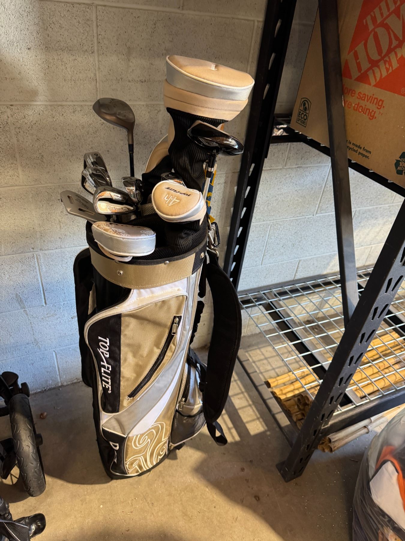 Set of ladies, golf clubs, top elite diva six irons two hybrids three ...