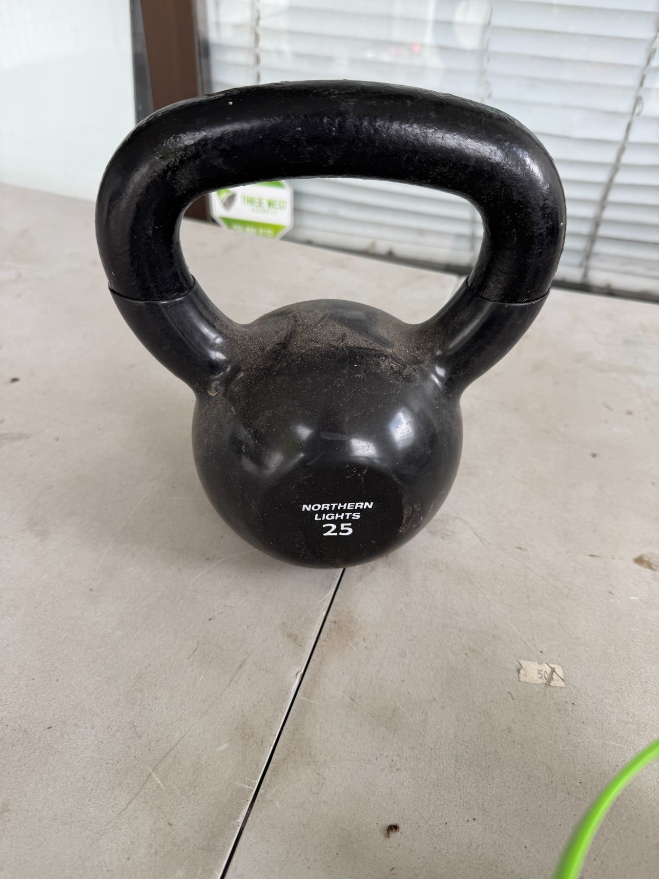25 pound kettle bell