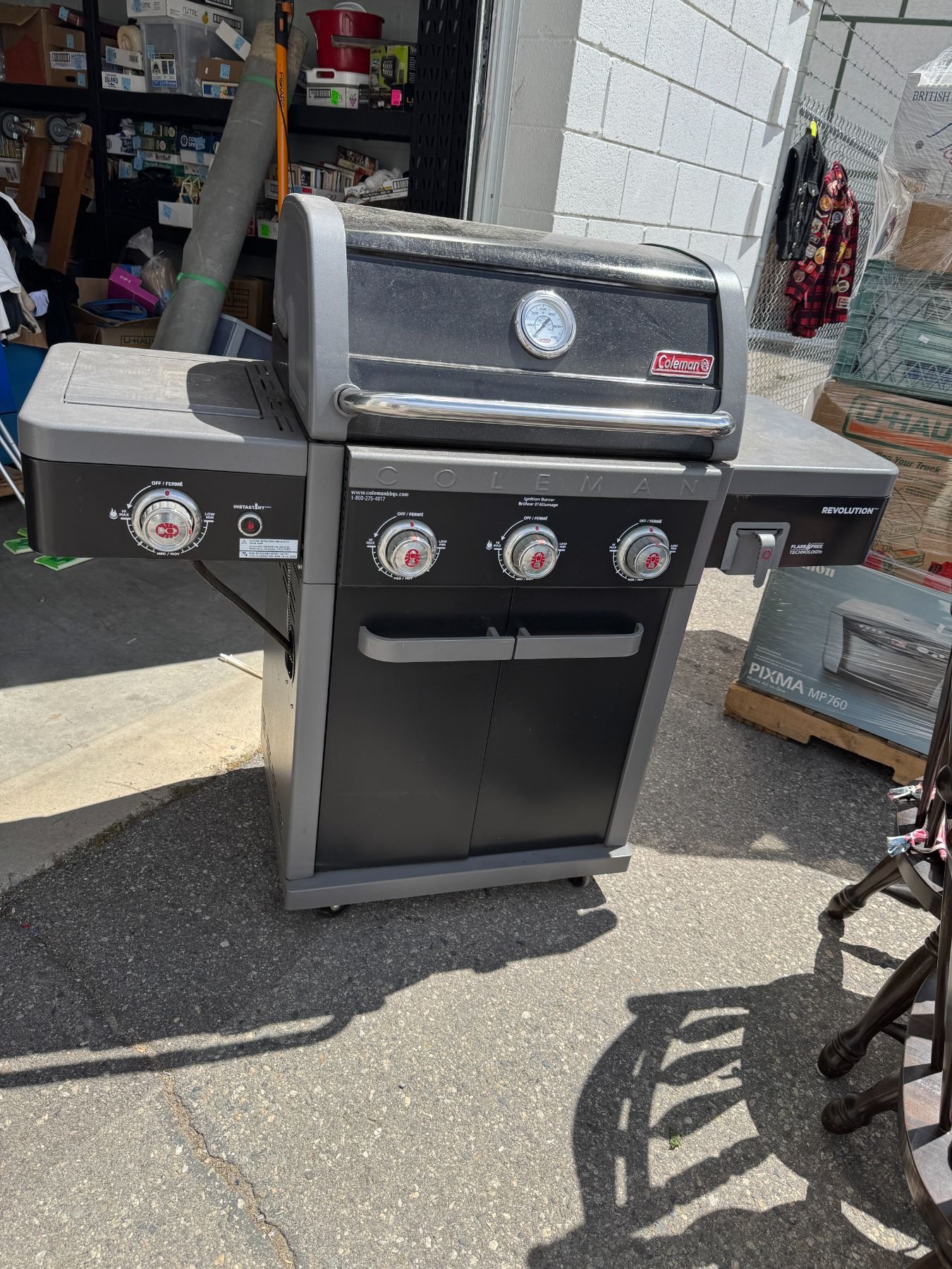 Coleman propane BBQ