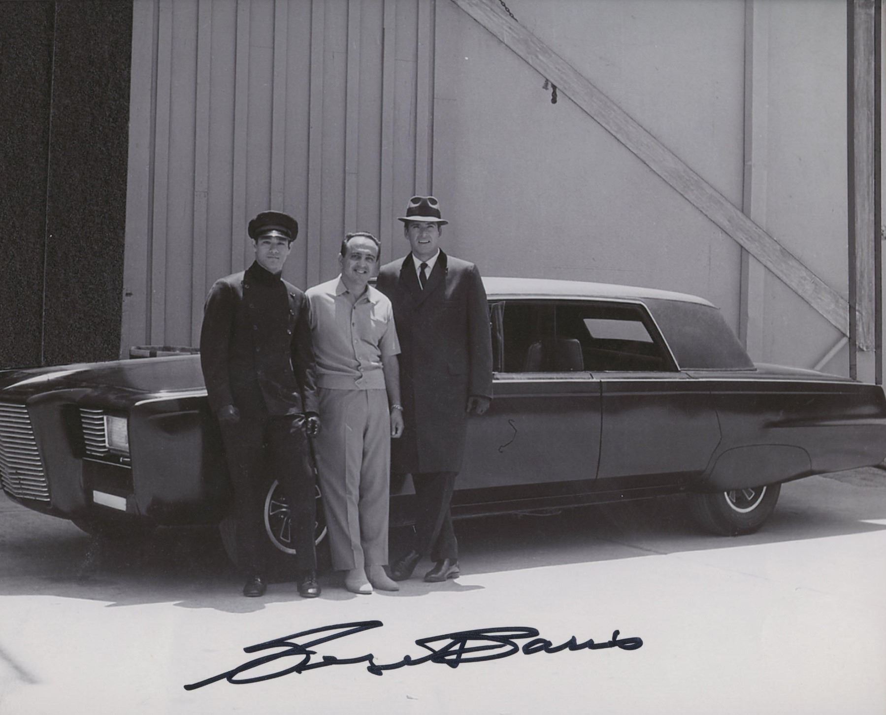 Famed Car Builder George Barris signed photo. GFA Authenticated