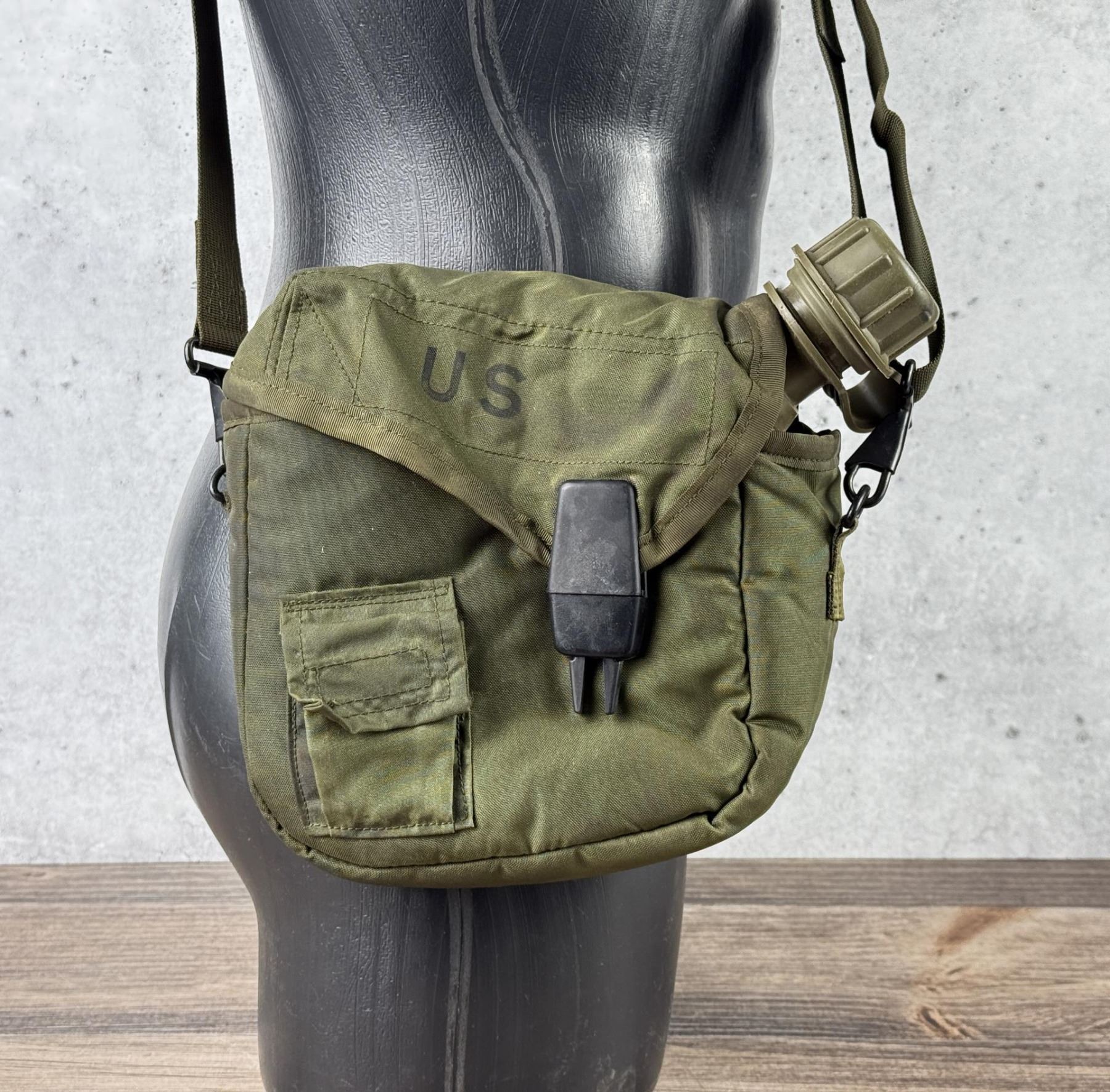 Vietnam War US Army 1968 Hedwin Canteen