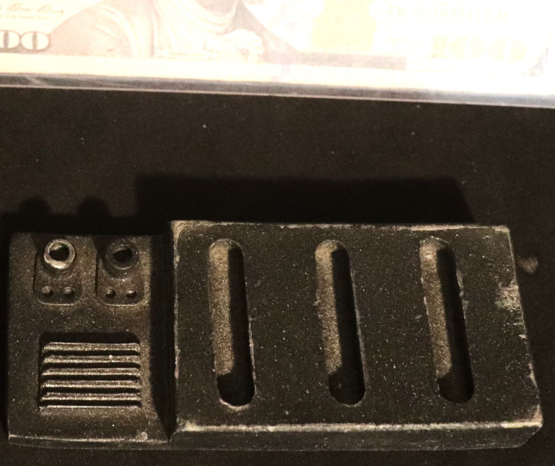 NO RESERVE STAR WARS GREEBLE WITH PORTS