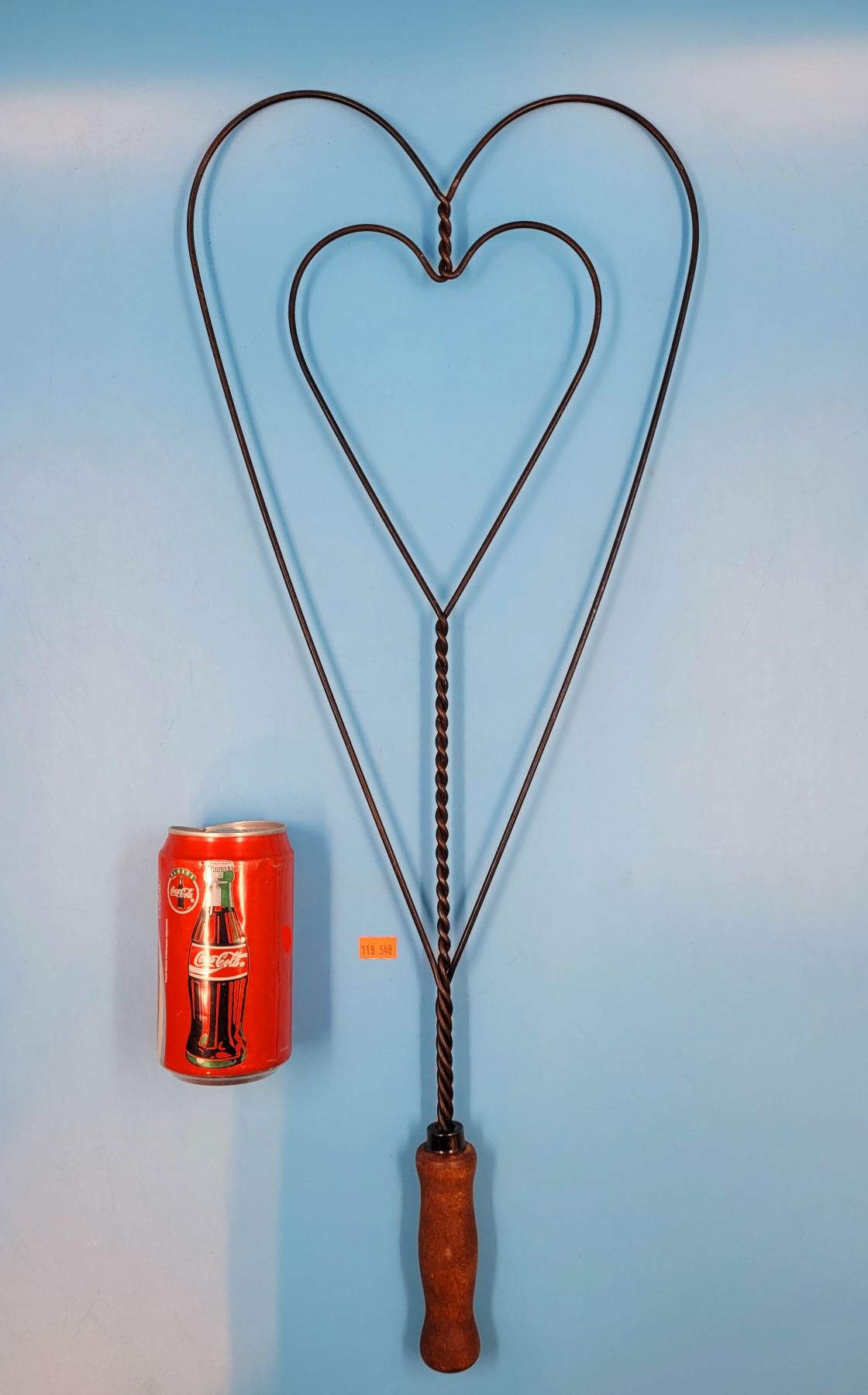 VTG Heart Shaped Primitive Wire Rug Beater