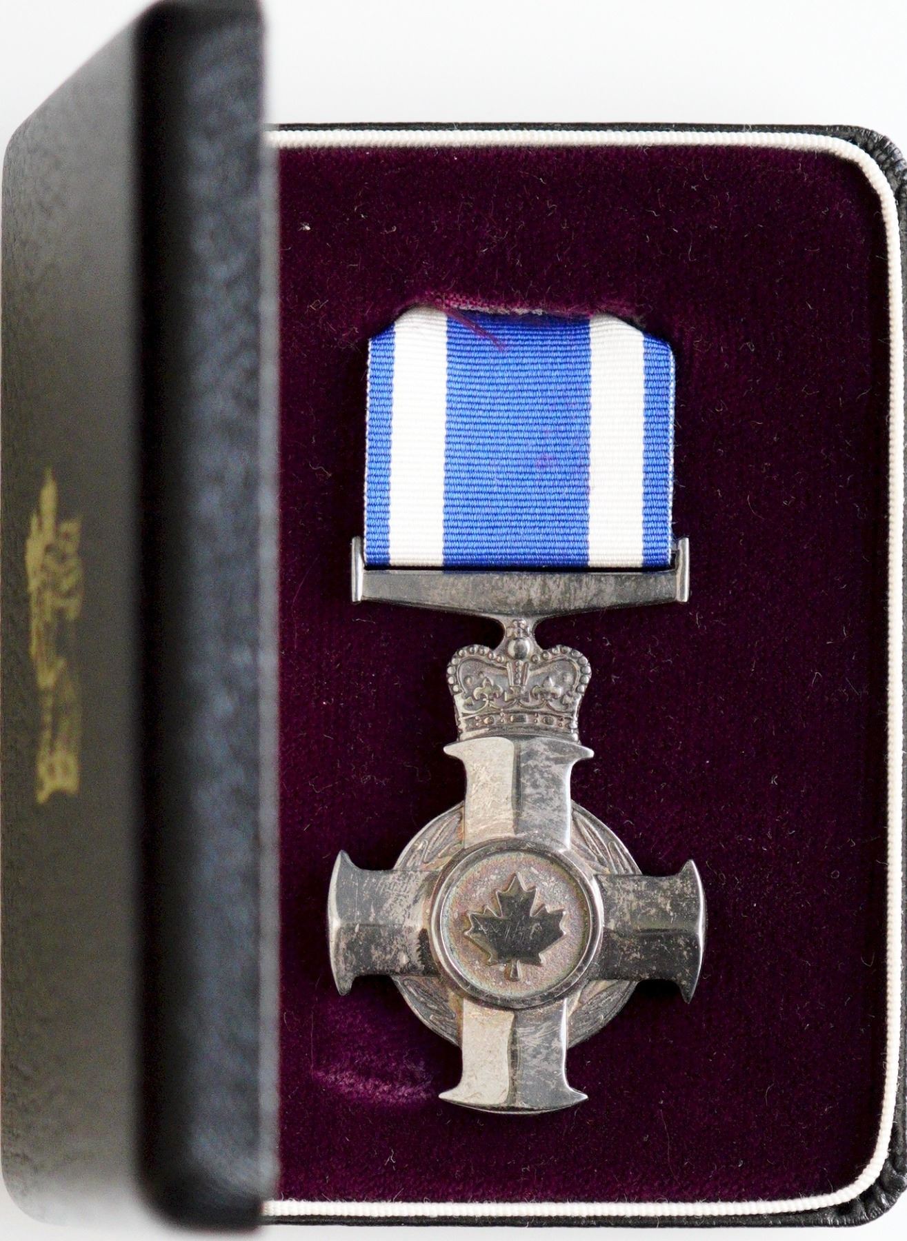 Militaria Medals; Canadian Meritorious Service Cross and Case - Late ...