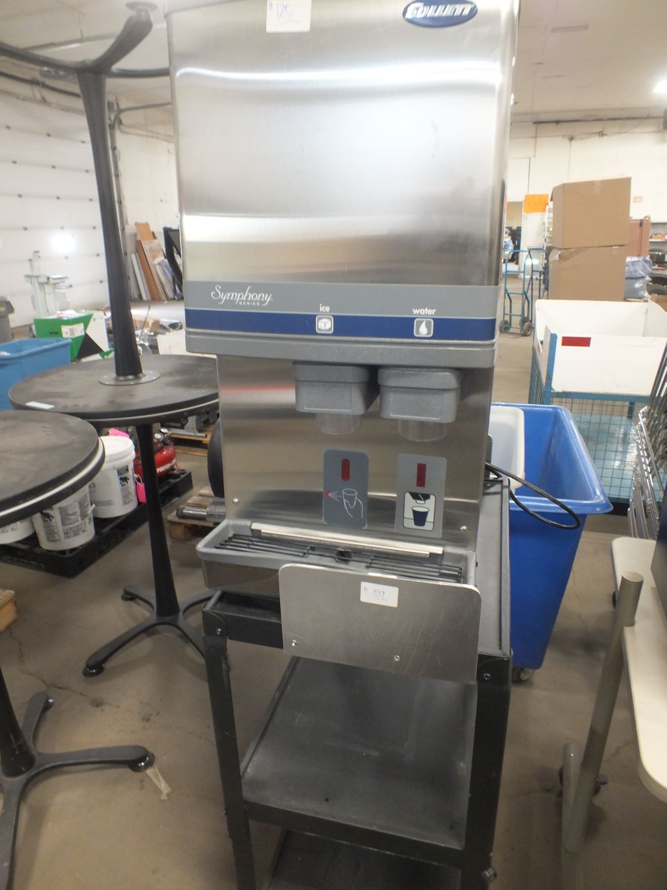 Follett Ice & Water Dispenser w/ Black Cart On wheels