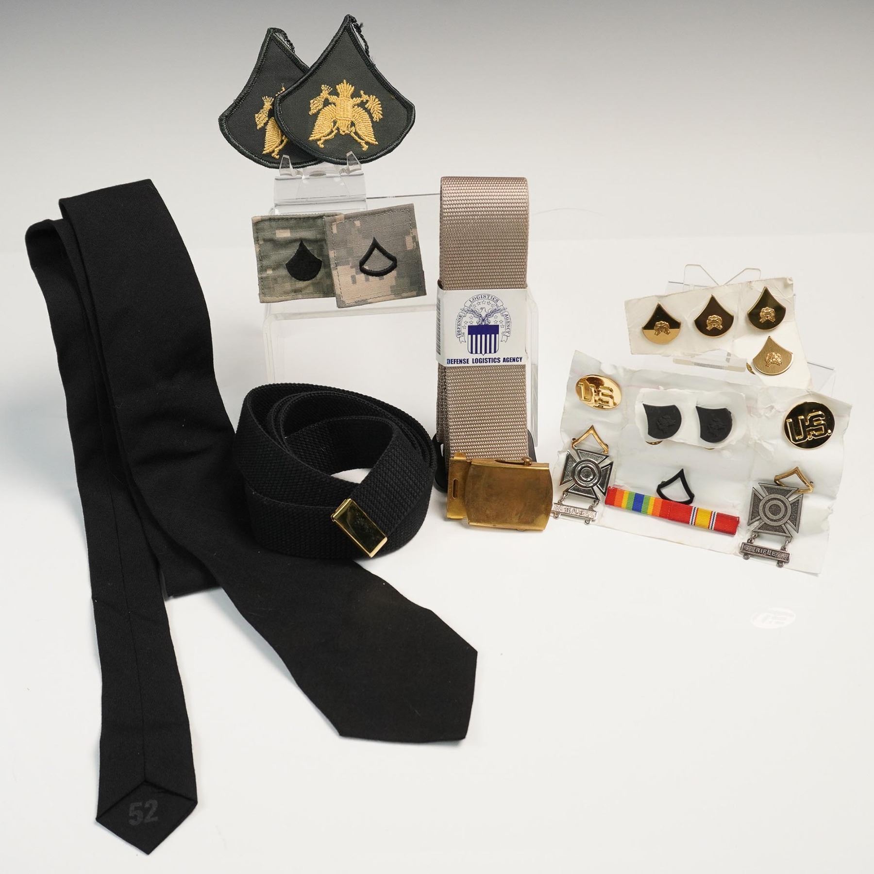 20pc US Army Uniform Accessory Set