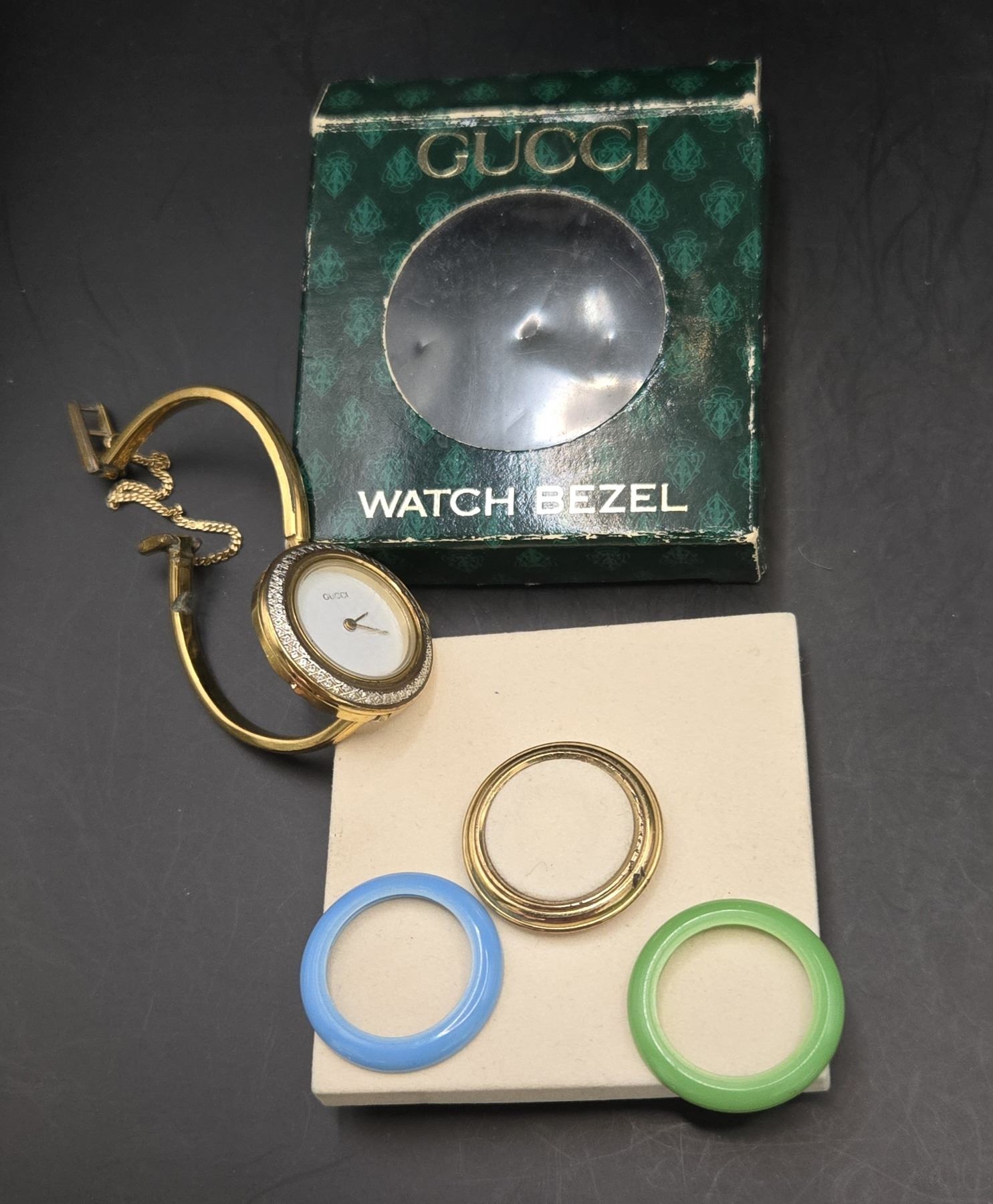 Women’s Authentic Gucci Quartz Watch with Three Change Bezels