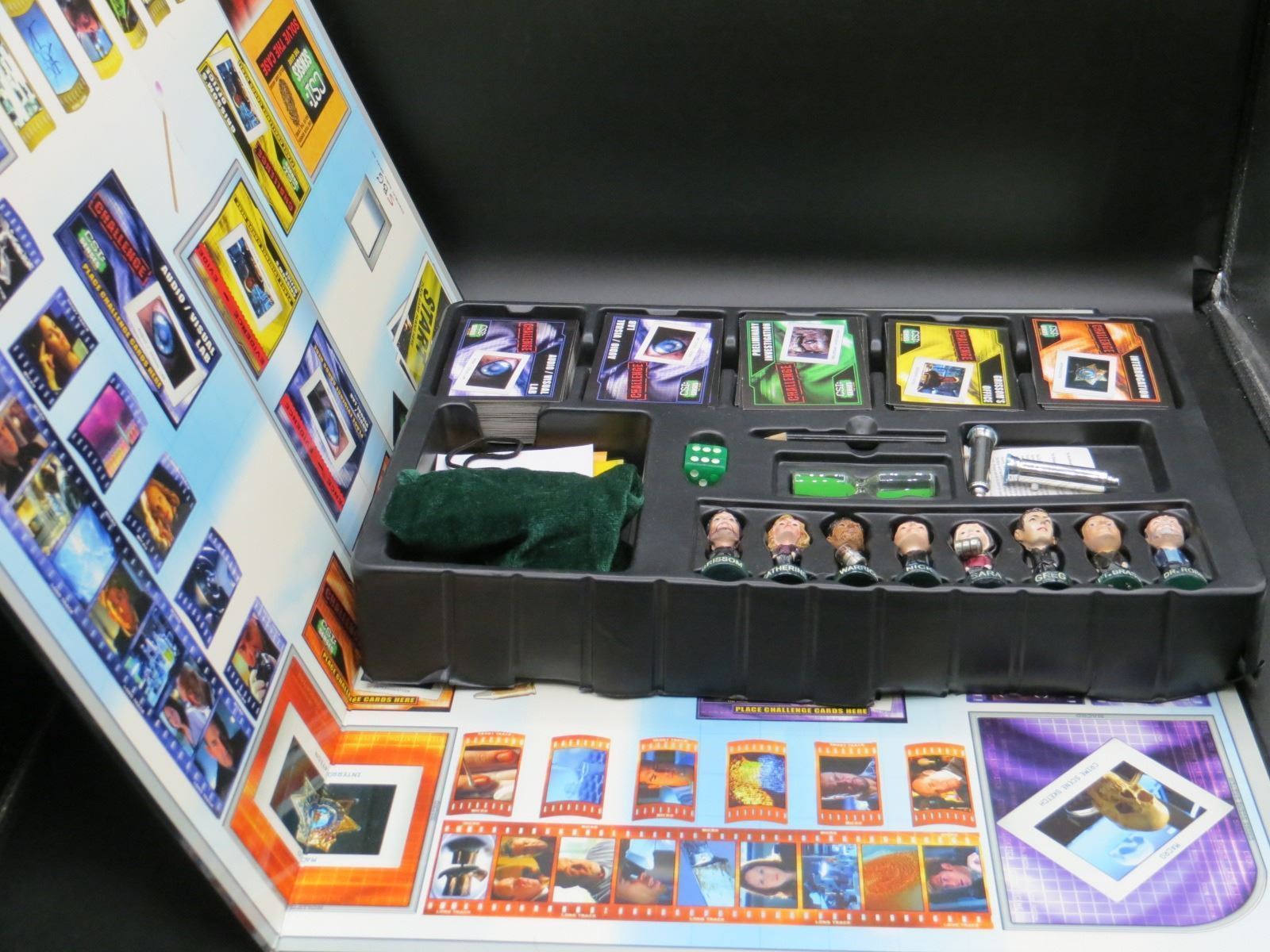 CSI Crime Scene Investigation Senses The Game with 8 Collectible Figures