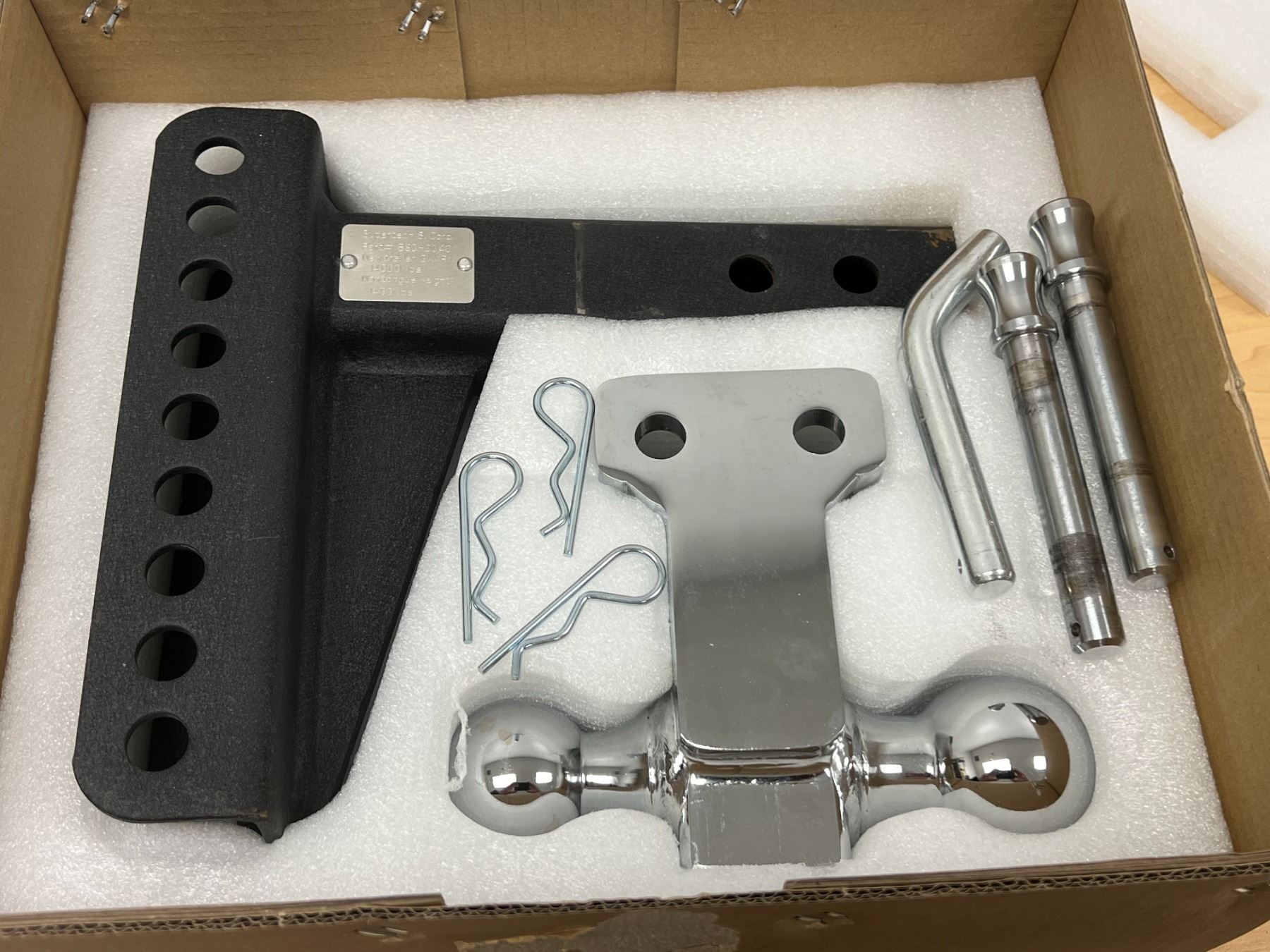 Adjustable Drop Hitch - see all photos for size and details