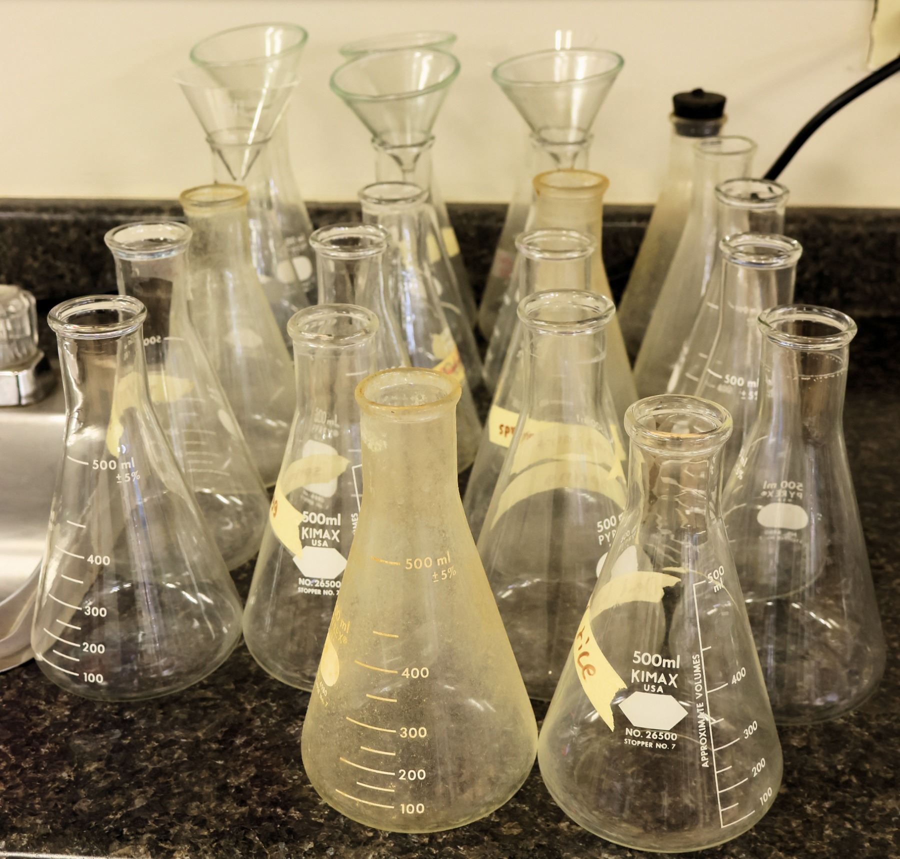 Multiple Pyrex & Kimax Glass Beakers w/ Some Funnels, Misc Sizes