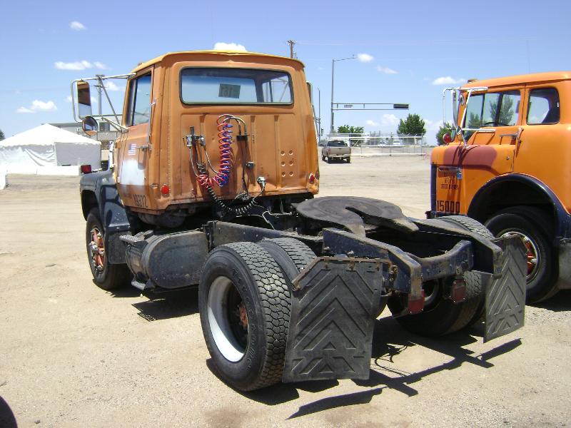 1989 FORD L8000 S/A TRUCK TRACTOR, s/n: 1FTXR8240KVA61315