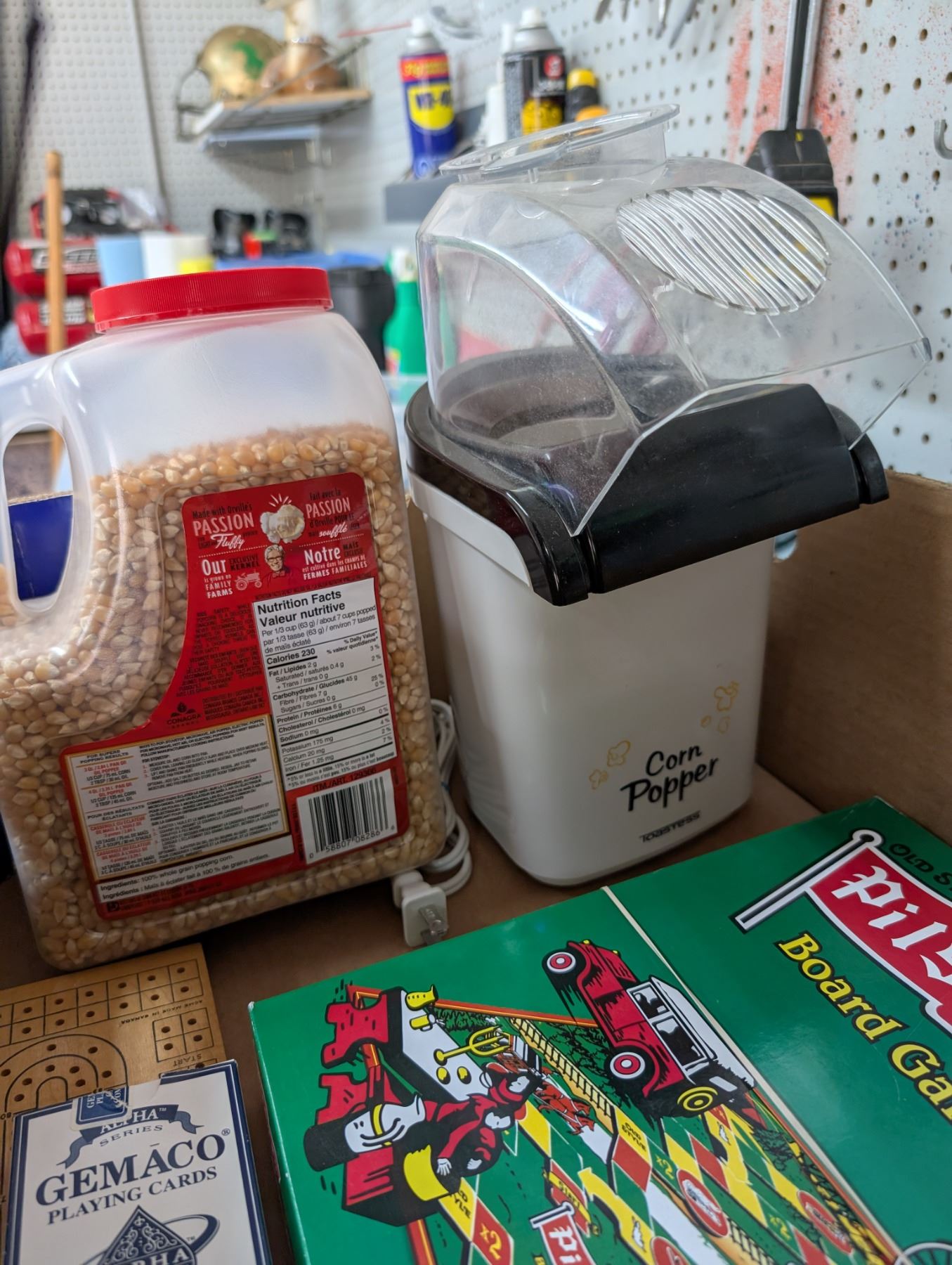 Collection of Games w/ Popcorn Maker and Kernels - Schmalz Auctions
