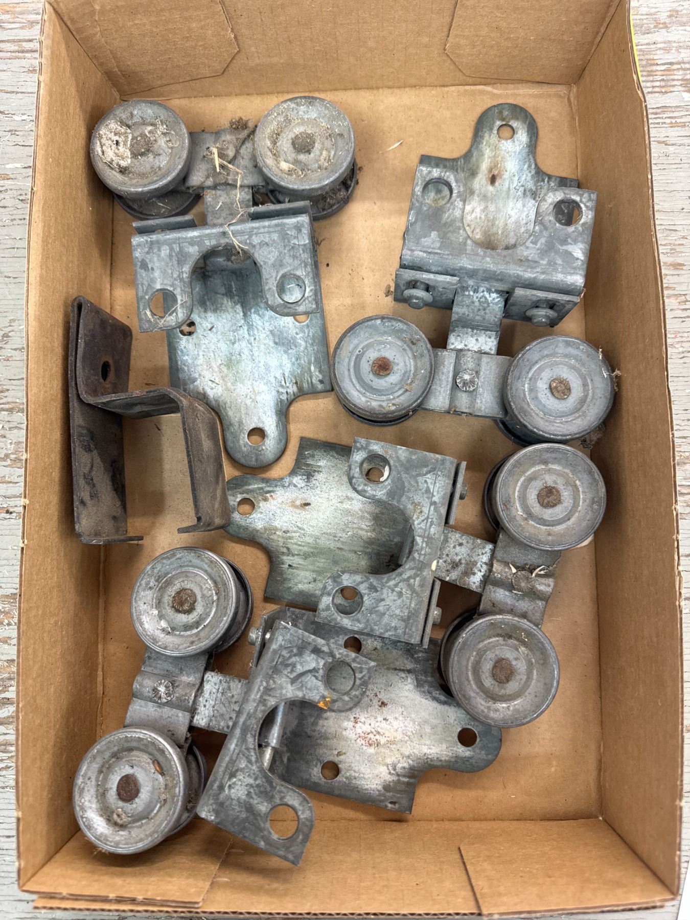 Sliding barn door wheels