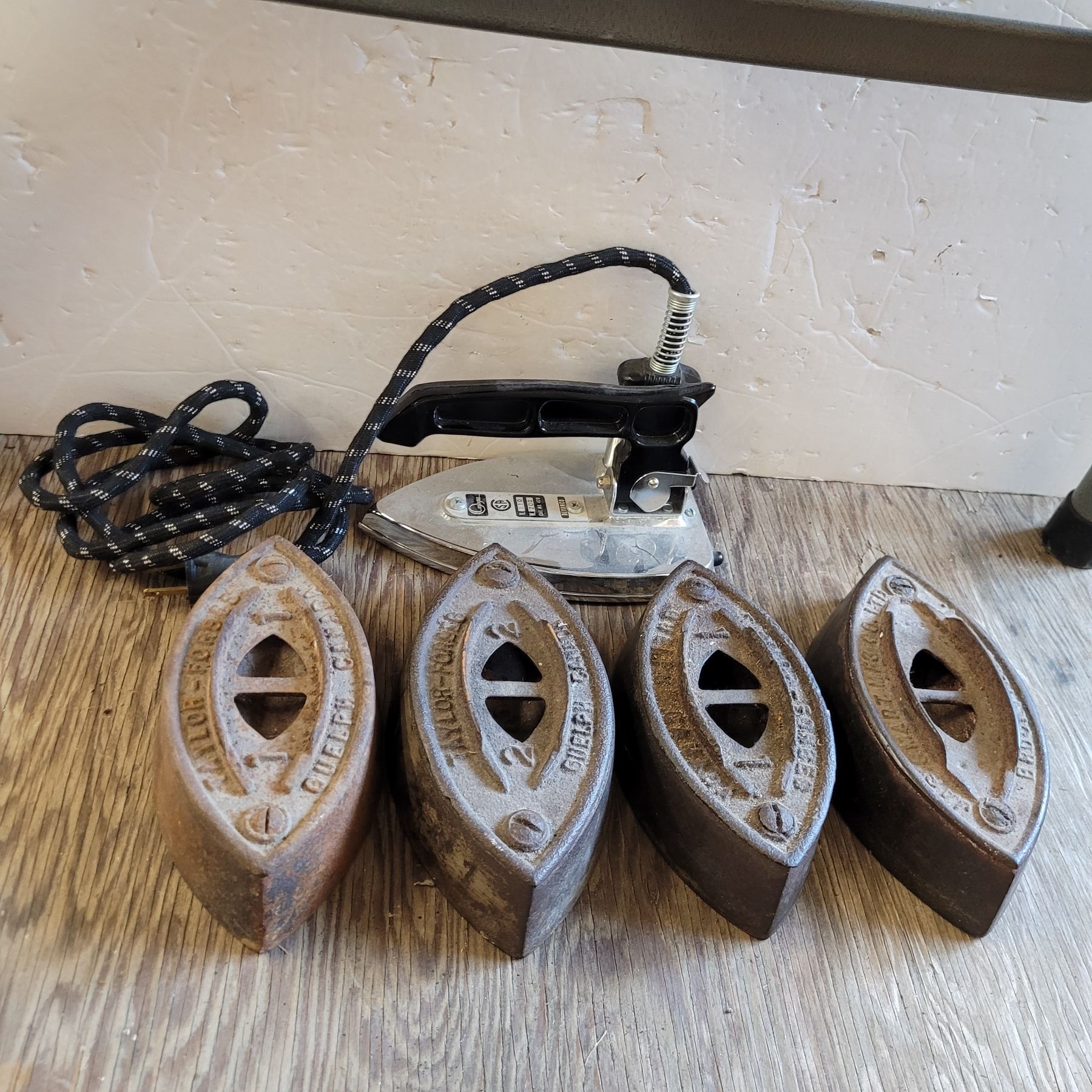 Lot of 4 Sad Irons + Omega Electric Iron