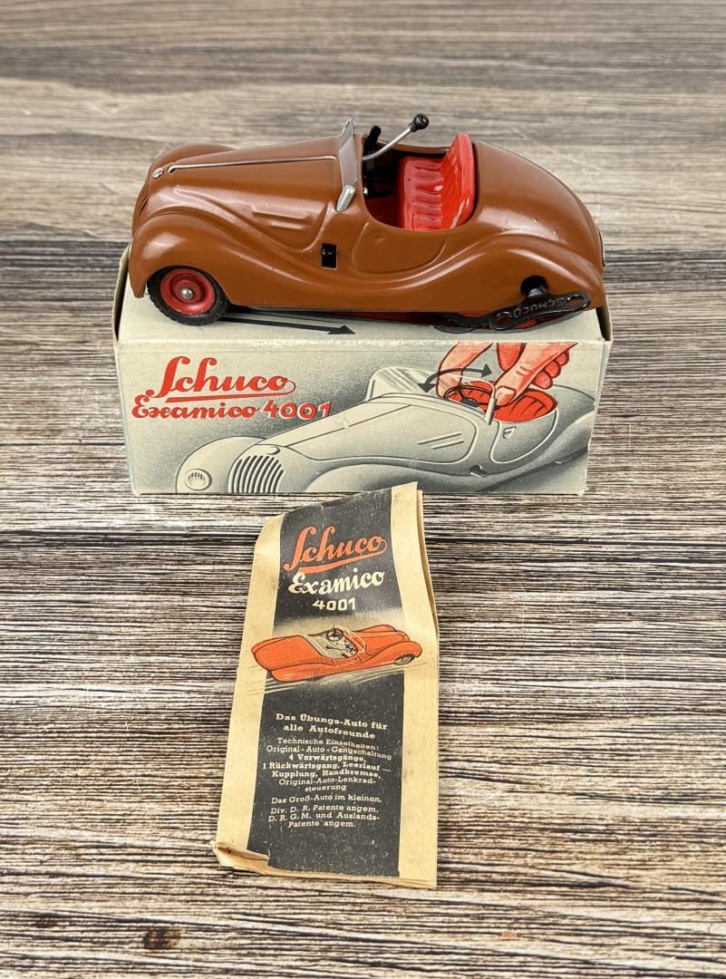 Schuco Examico 4001 Wind Up Toy Car