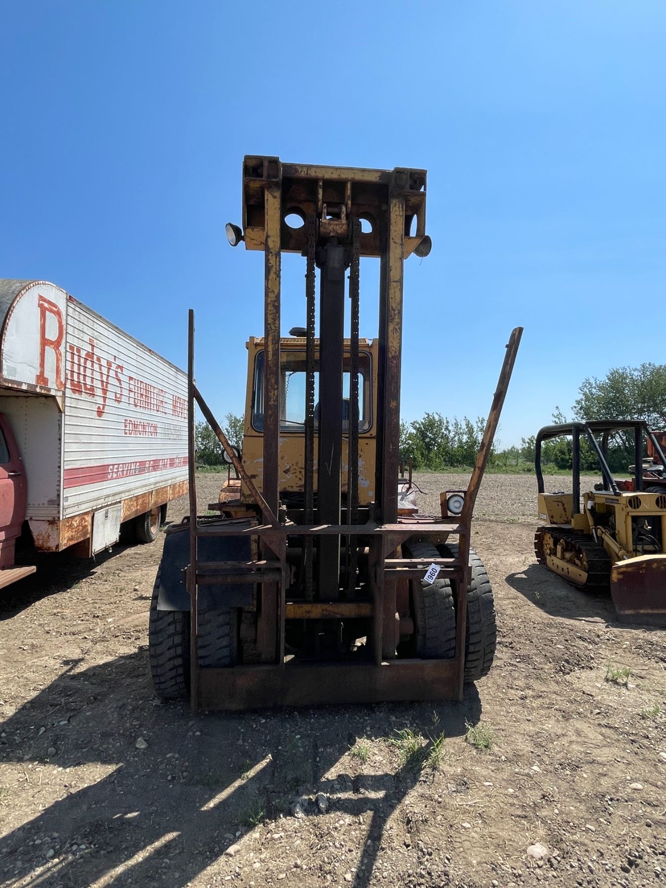 American forklift .Model 1624. SN# 3082
