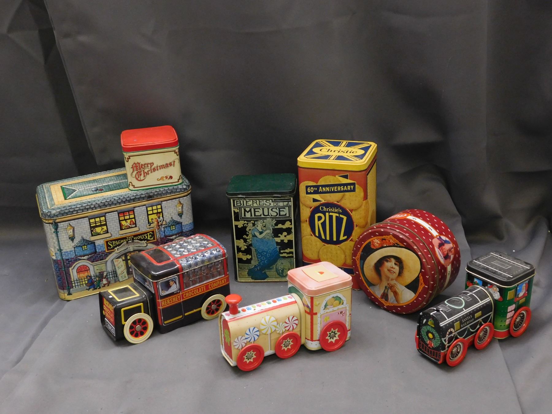Lot of 8 Vintage Tins Ritz, Coca Cola, etc