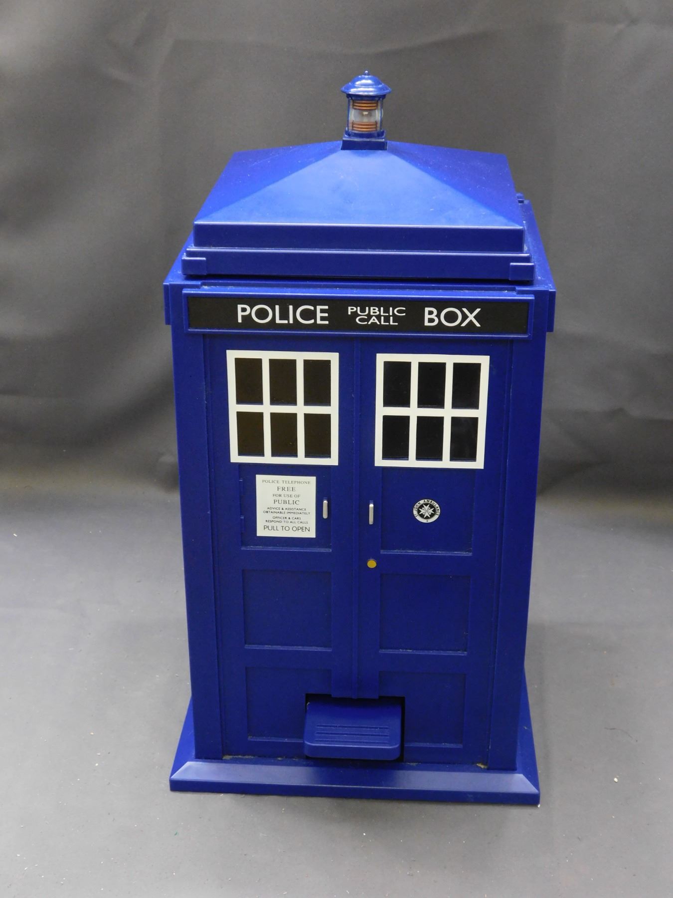 Doctor Who Police Box Tardis Garbage Can