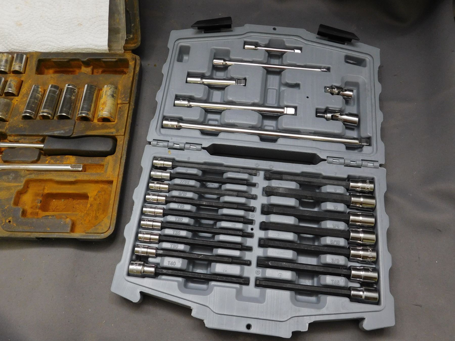Lot of 2 Ratchet Sets