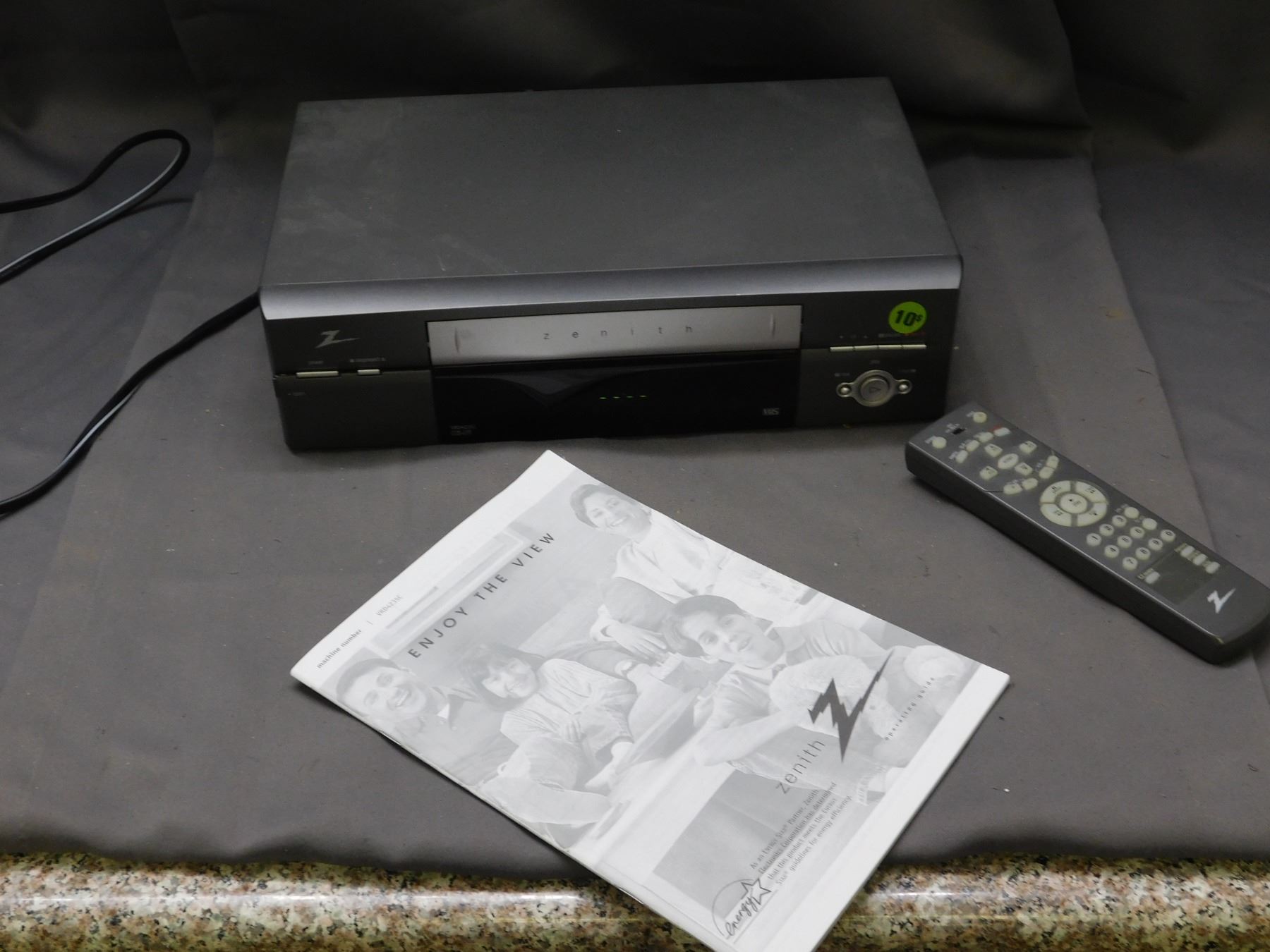 Zenith VRD4235C VCR VHS Tape Player