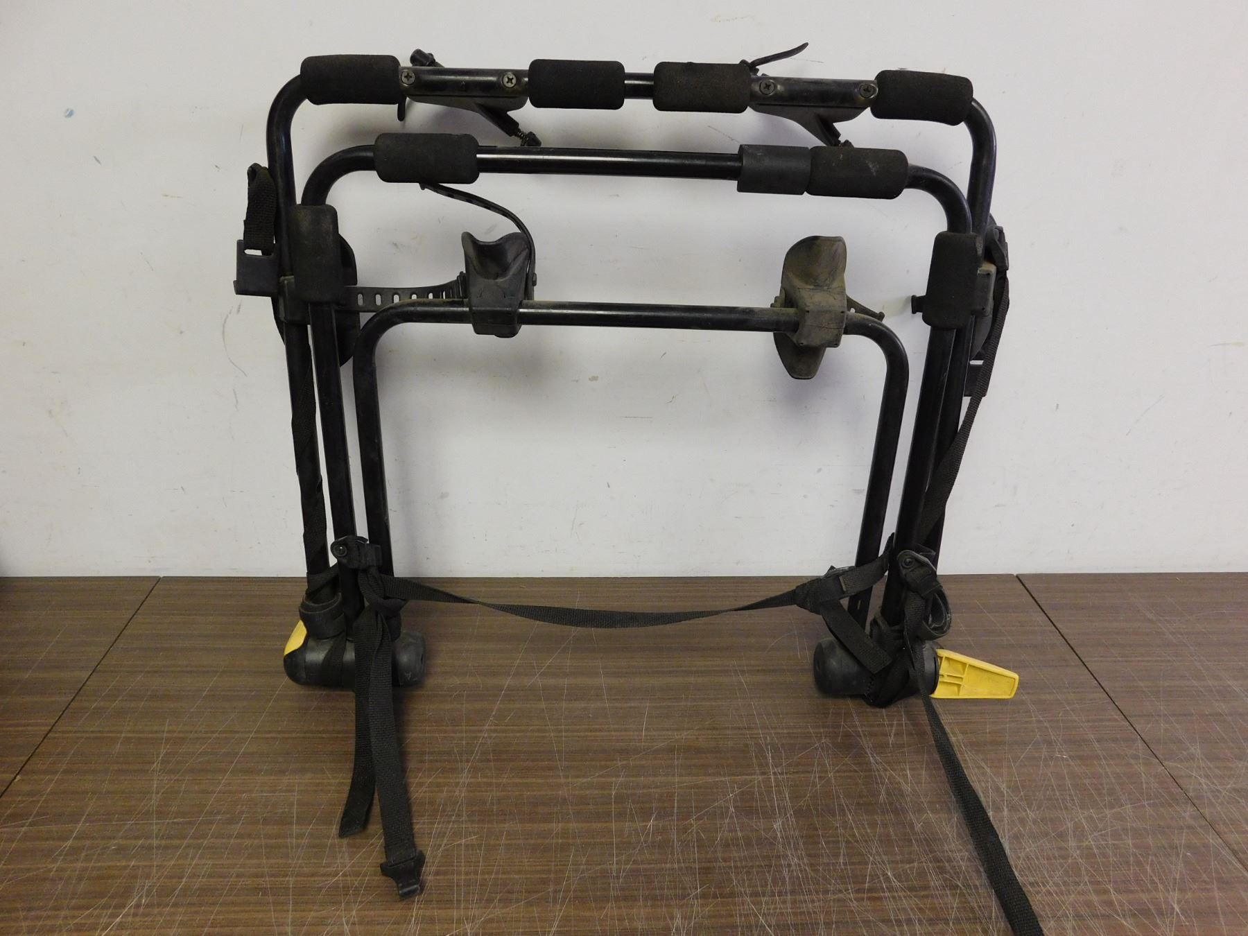 Rhode Gear Euro Shuttle Bike Rack. Trunk Mounted Bike Rack Designed to ...