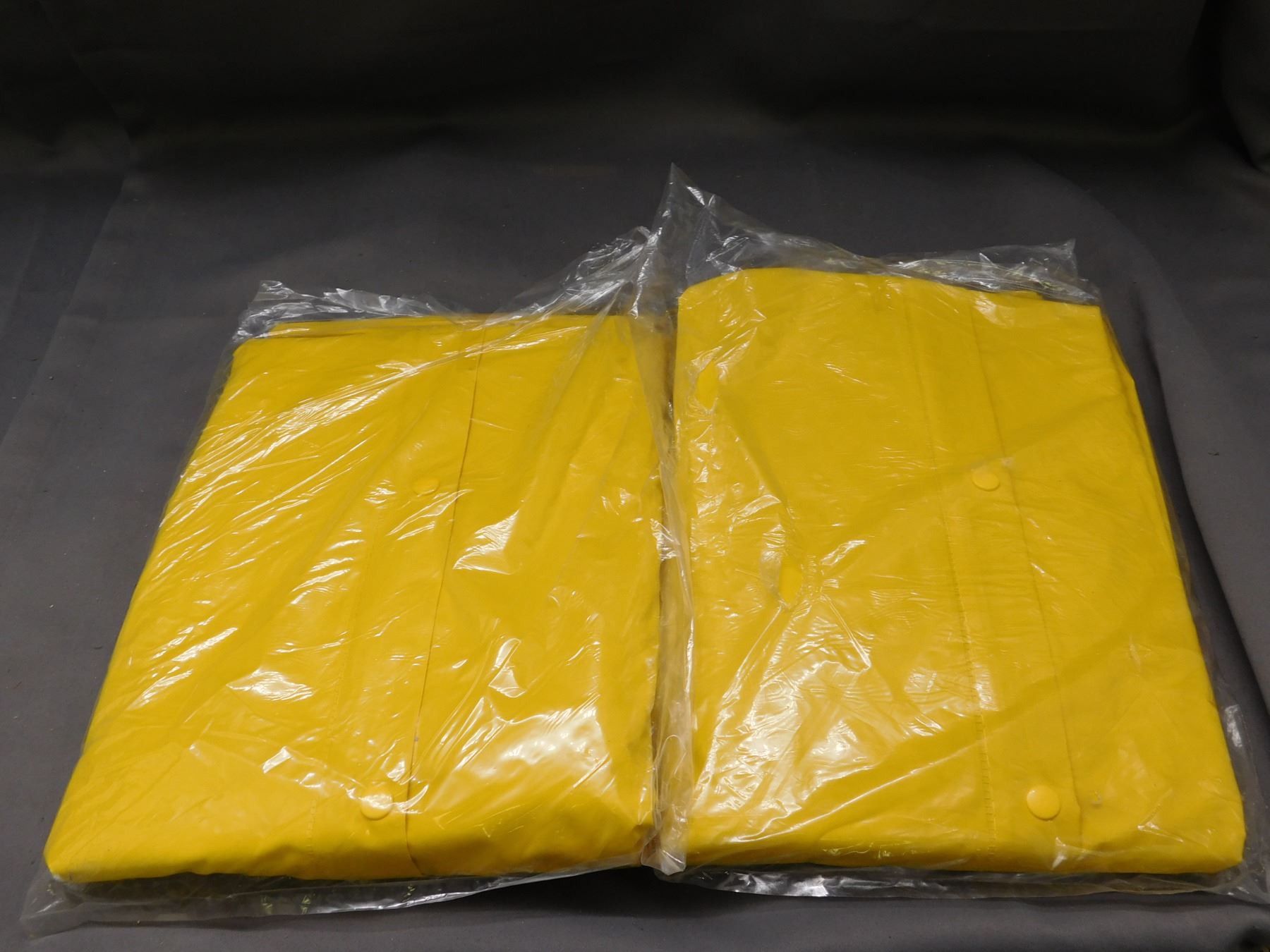 Lot of 2 PVC Poly Full Body Zip Weatherproof Protective Rain Suit ...