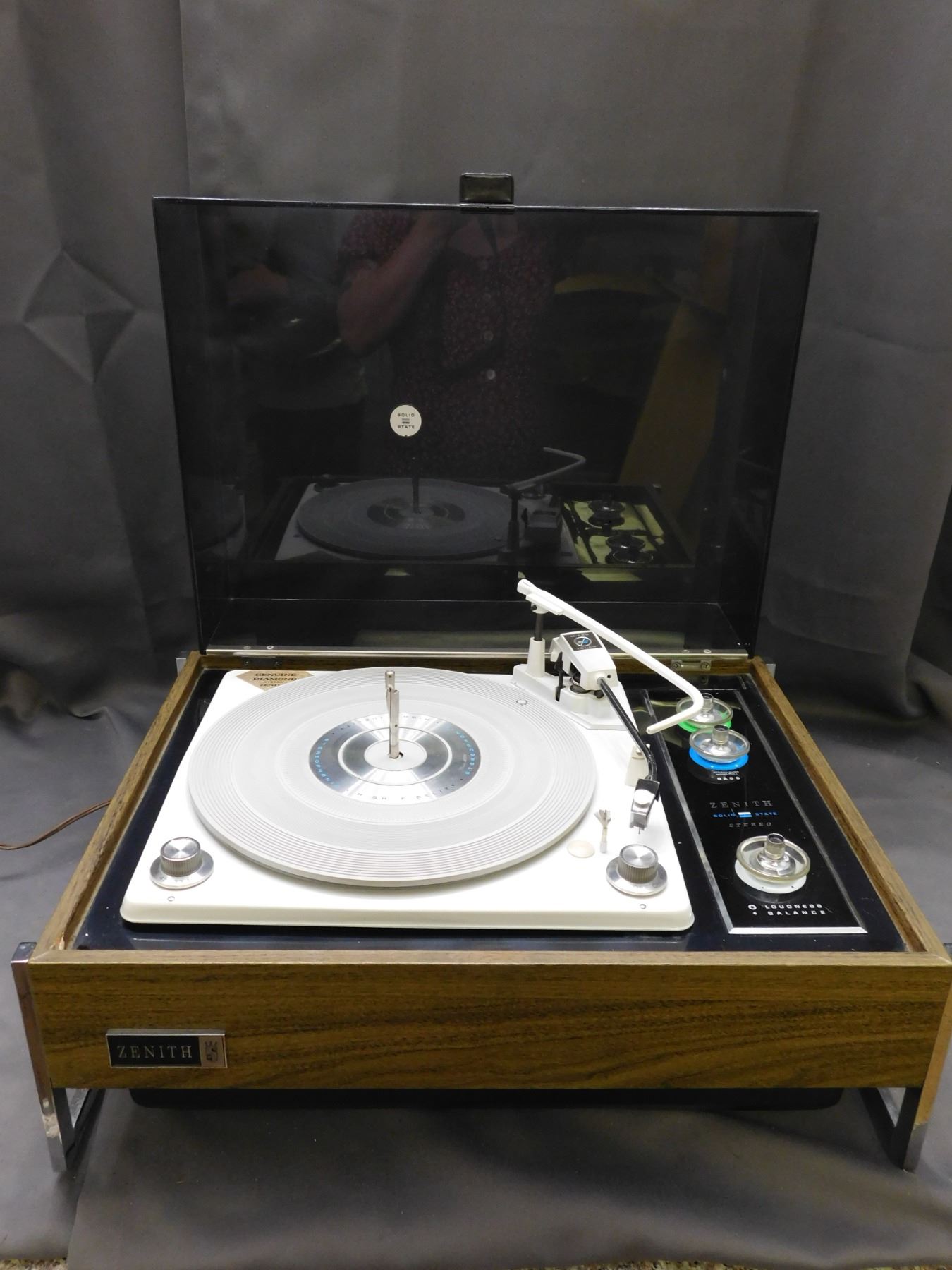 Zenith Solid State Stereo Turntable Record Player