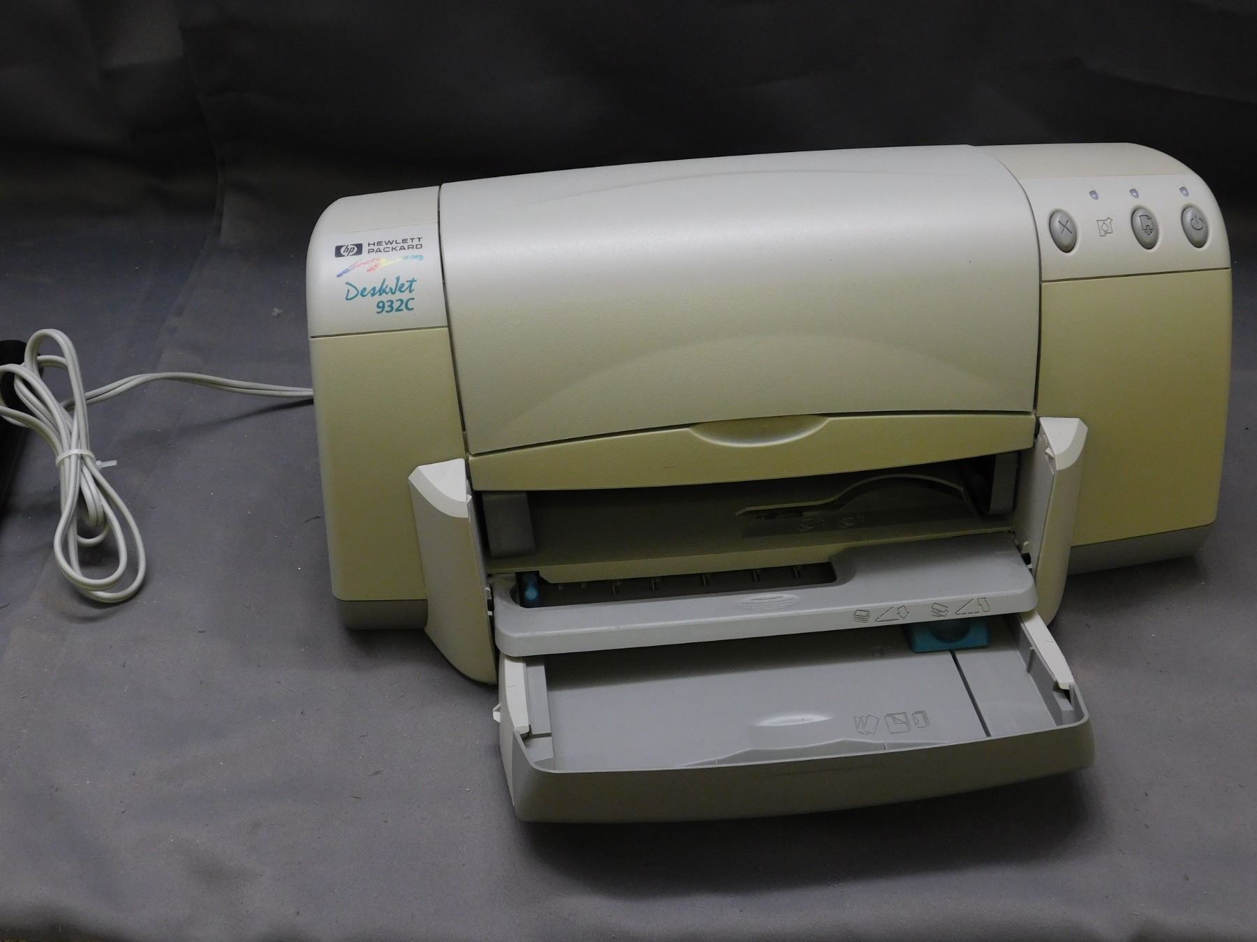 Hewlett and Packard Deskjet 932C