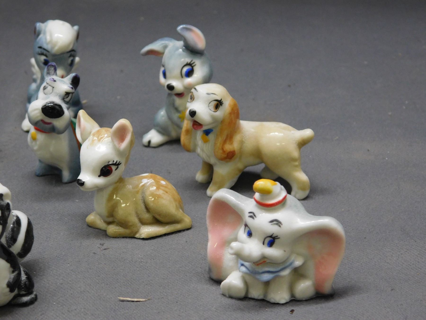 Lot of 9 Disney Wade Whimsies / Hat Box Figurines (lady in the tramp ...