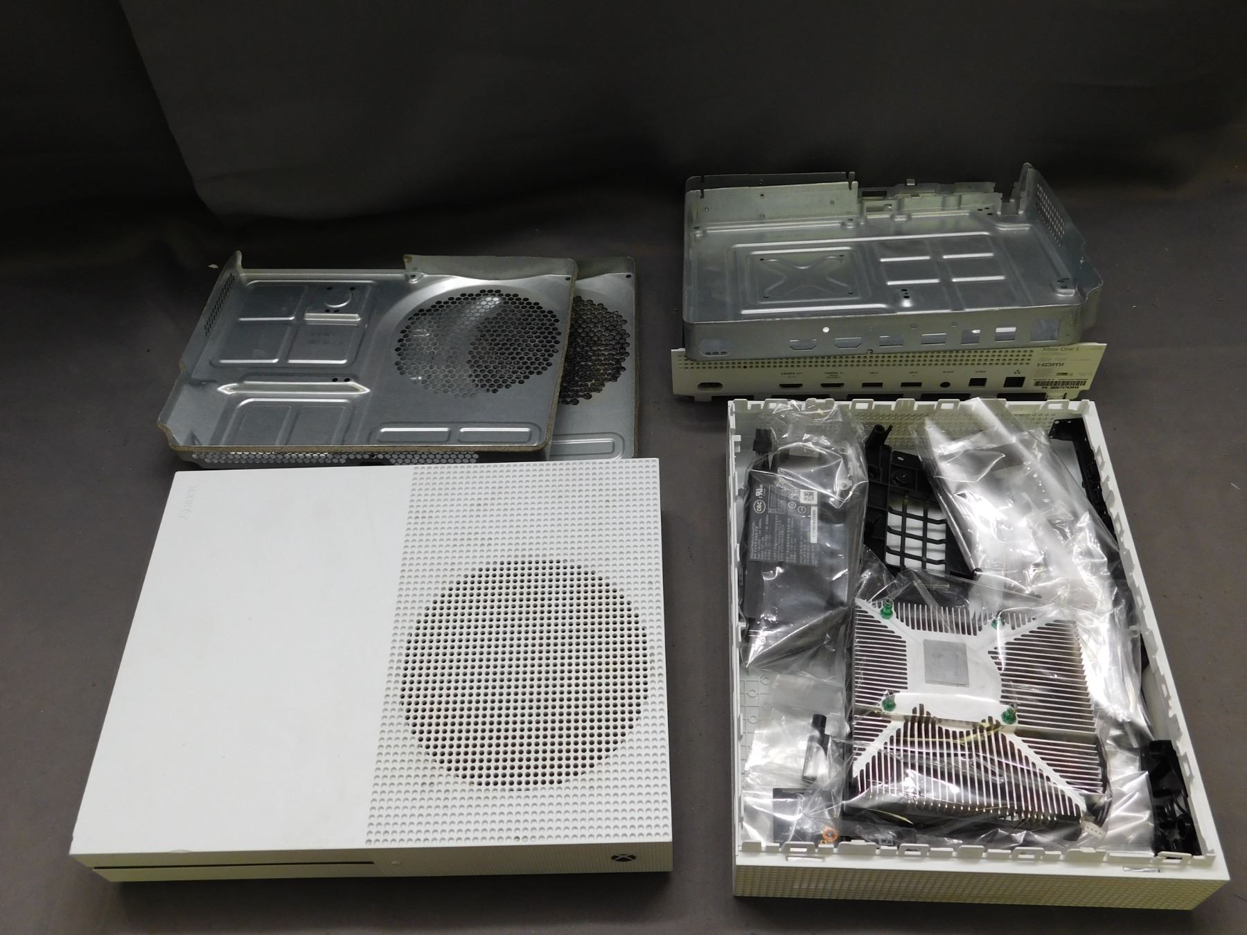 Xbox One Console (for parts repair)